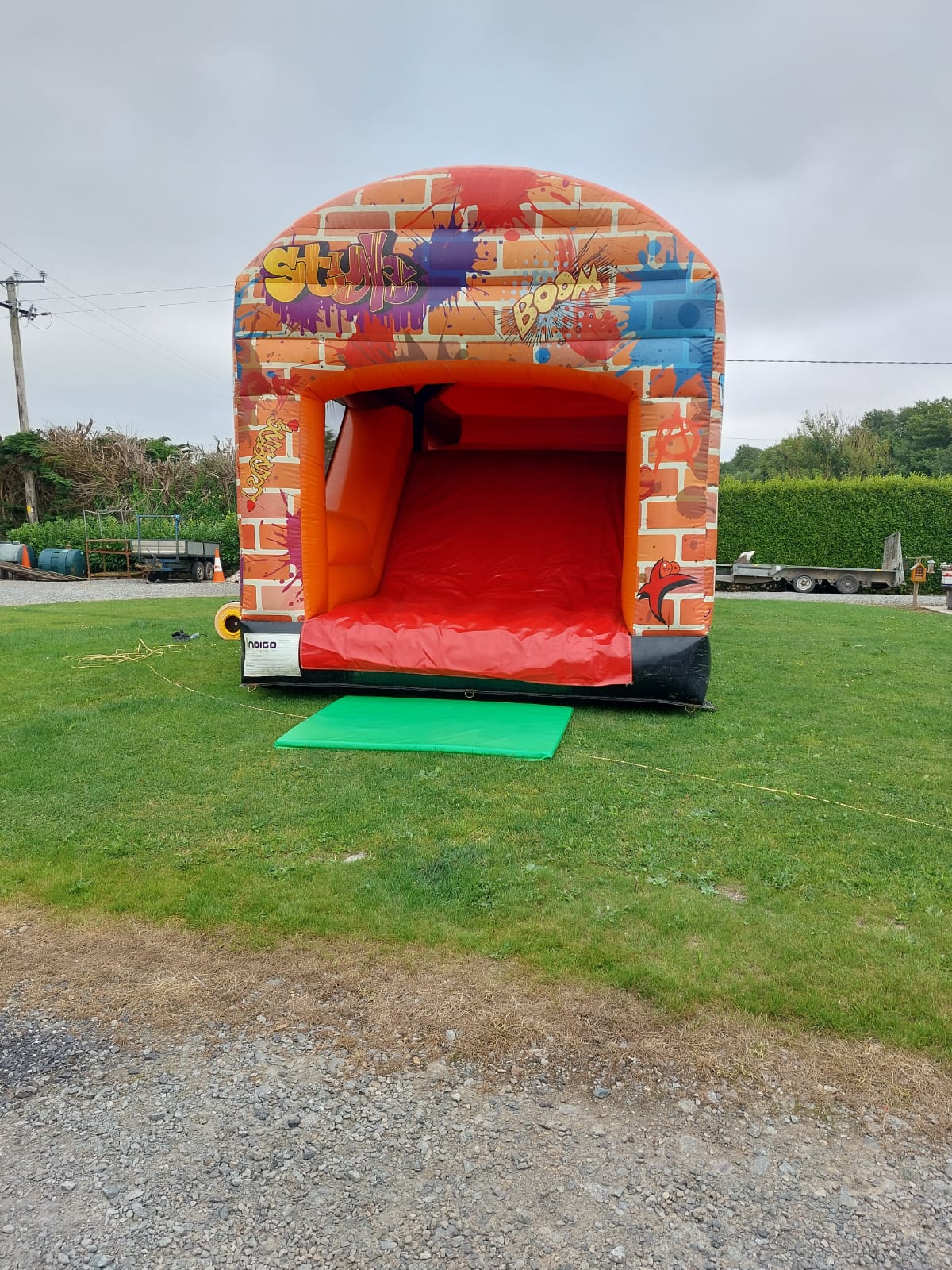 Graffiti Obstacle - Hire in cavan | cassidy castles