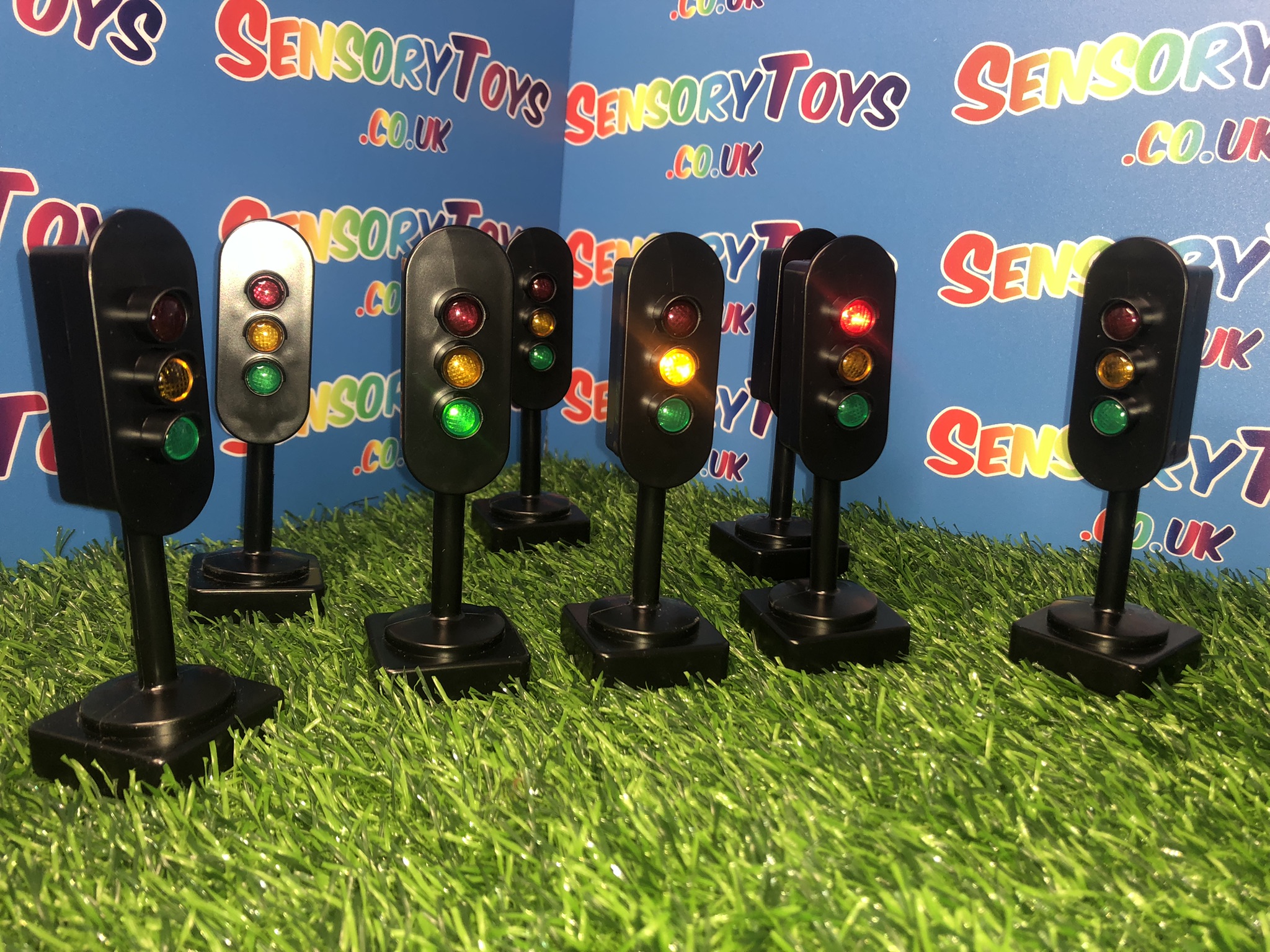 Mini Light Up Traffic Lights - Free Sensory Toys | Online Toy Shop ...