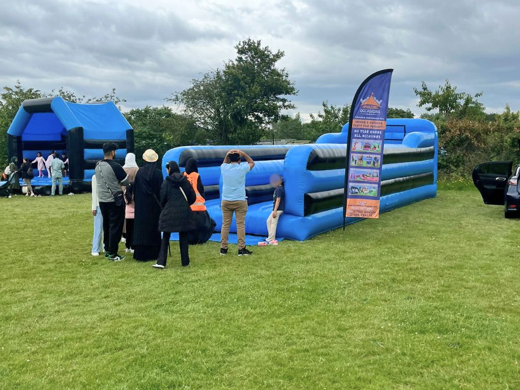 Inflatable Bungee Run Black & Blue - Inflatable, Bouncy Castle ...