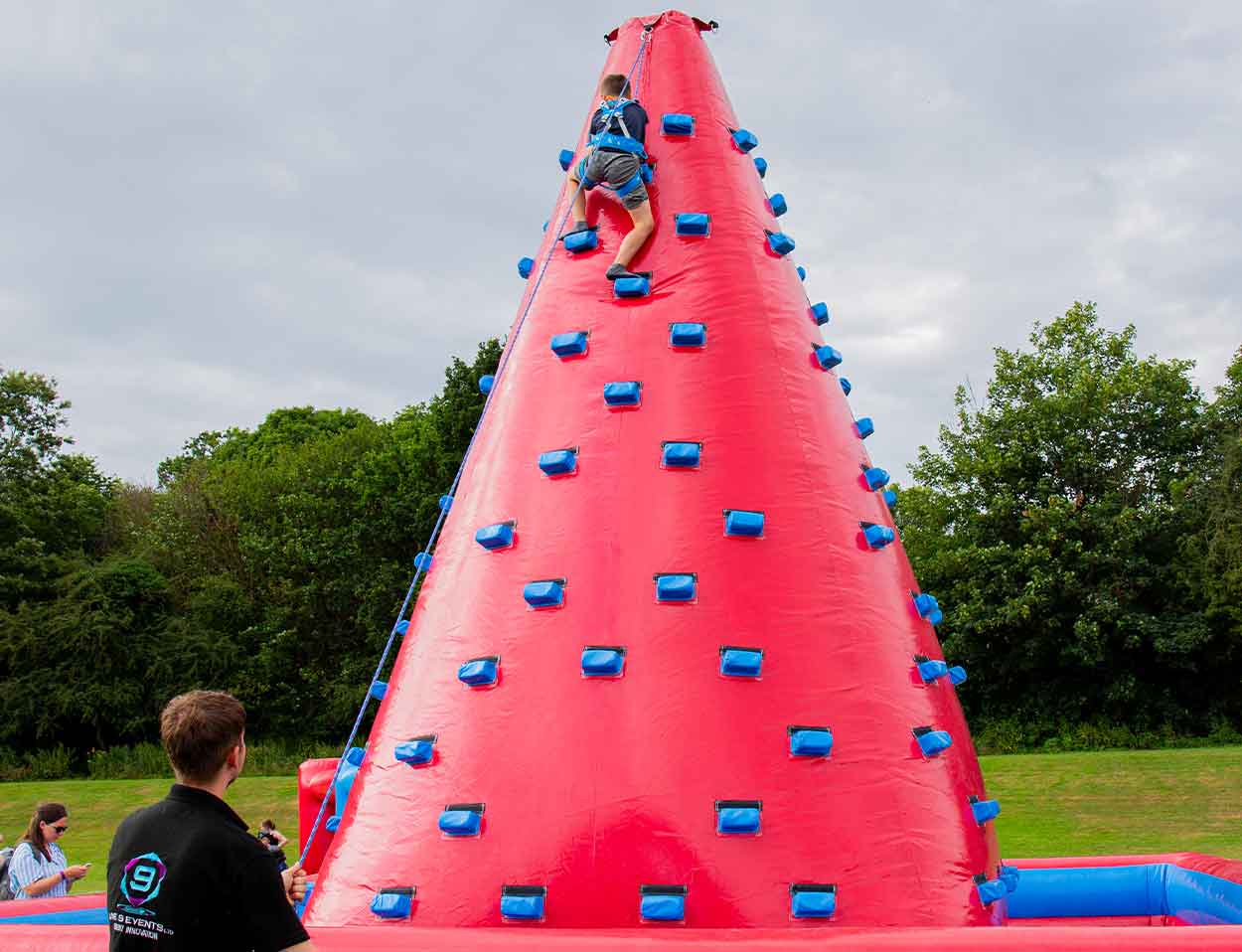 Inflatable Games Hire | UK Inflatable Entertainment Hire