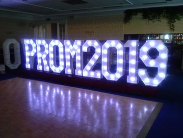 prom plus any date - photo booth hire, magic mirror hire, wedding dj ...