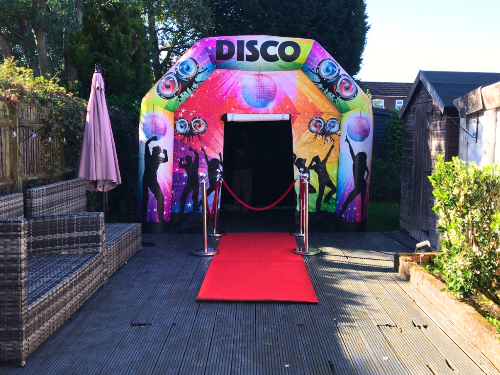 Inflatable Disco Nightclub - Inflatable, Bouncy Castle, Entertainment ...