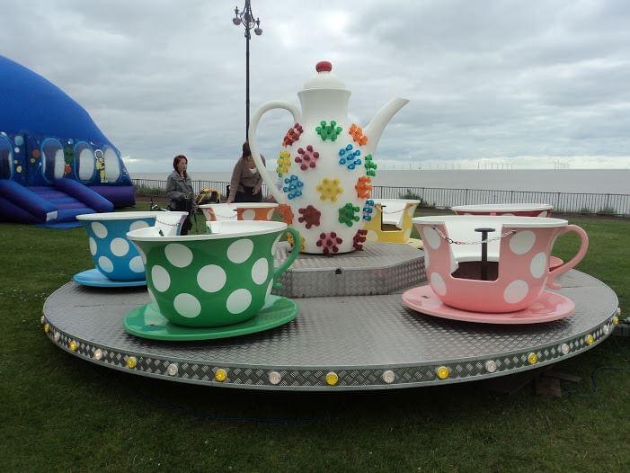 Tea Cups - Bouncy castle & Fairground ride hire, corporate games hire ...