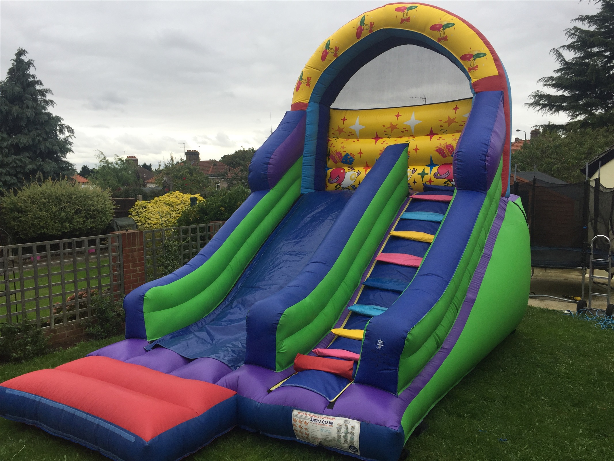 Children's Bouncy castle Hire in Welling, Bexleyheath, Dartford & Sidcup