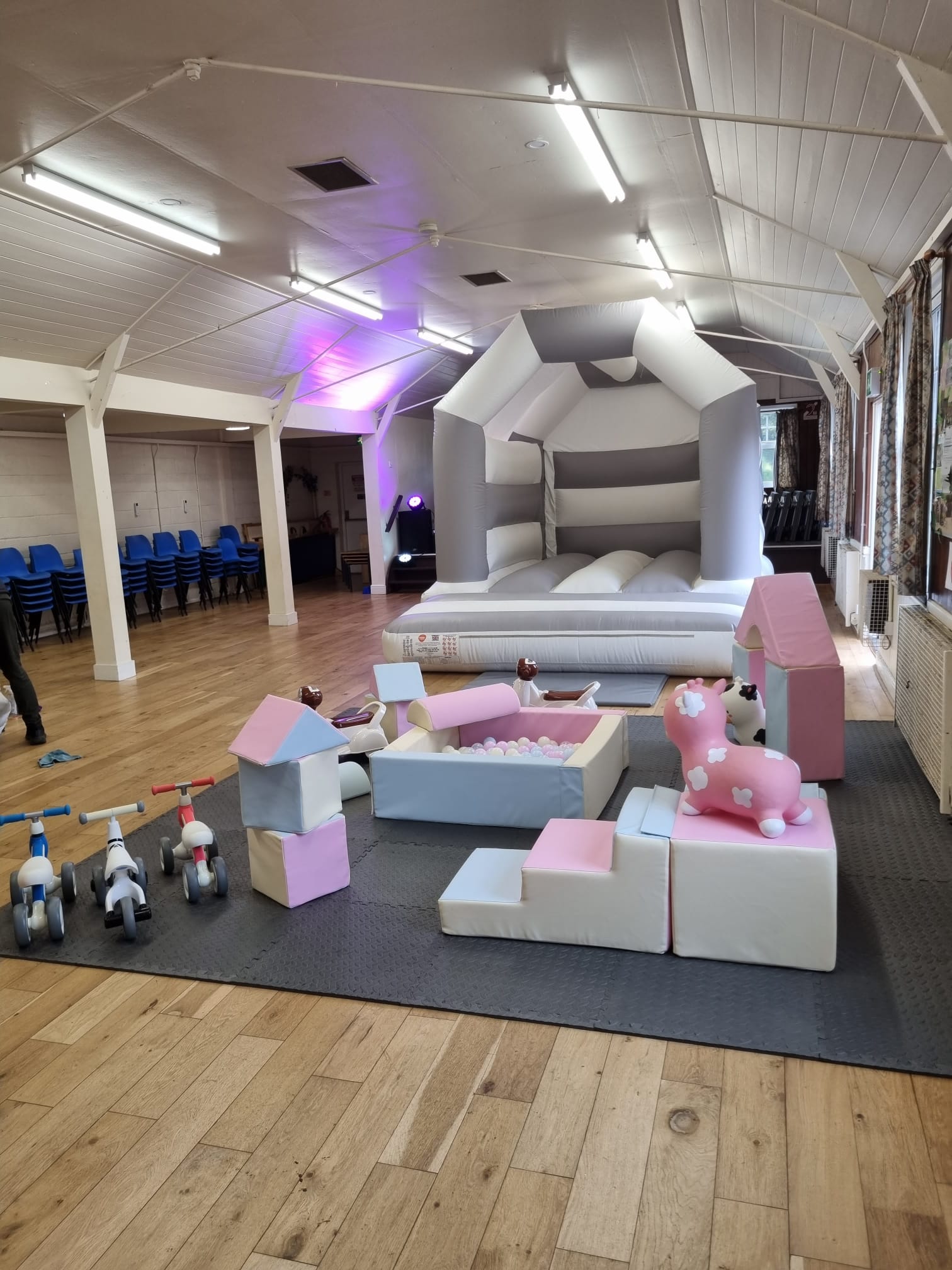 Jolly jump and play combination deals