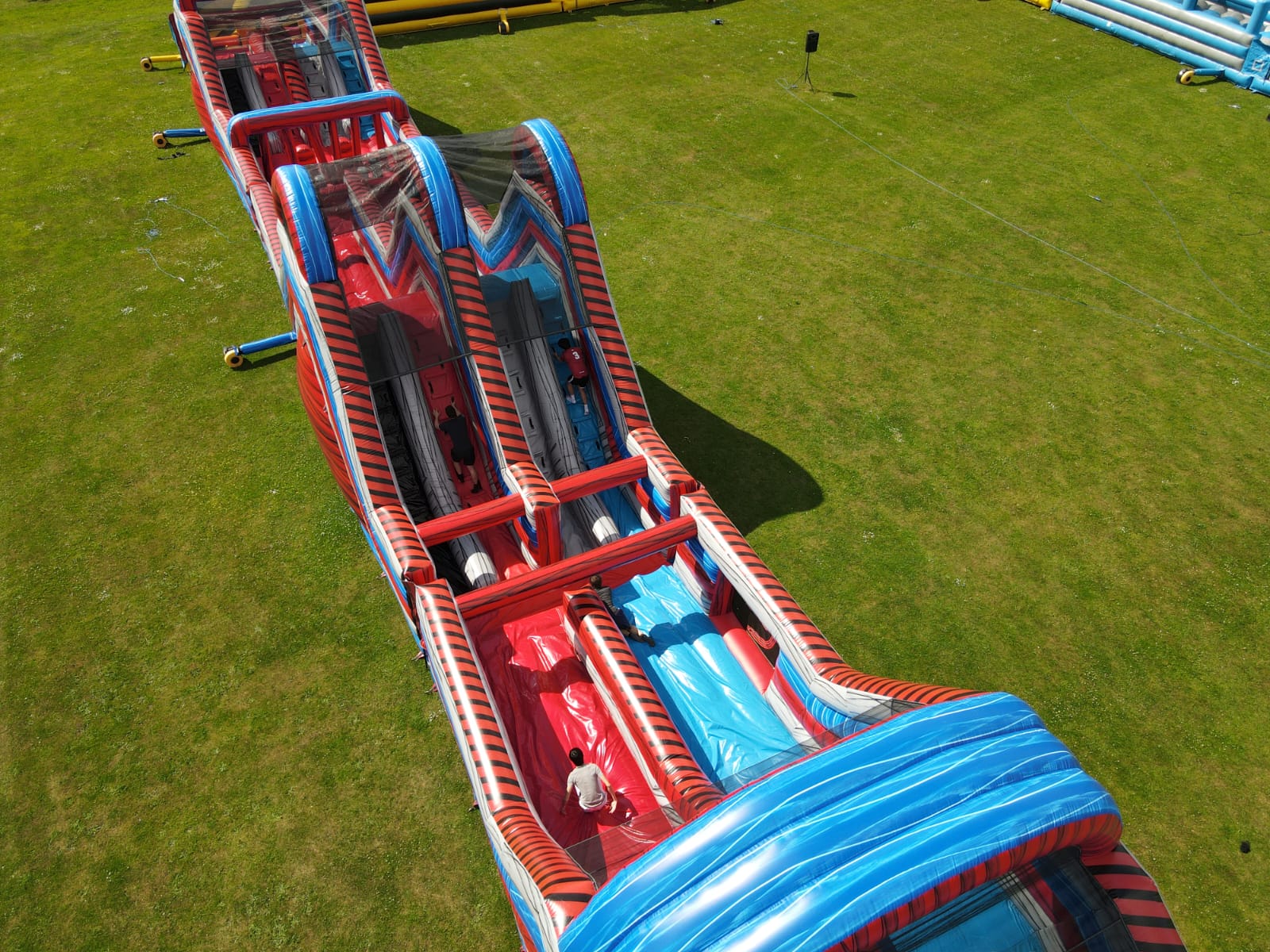Inflatable Obstacle Course Hire - Xtreme - Hire in UK | Simply The Best ...