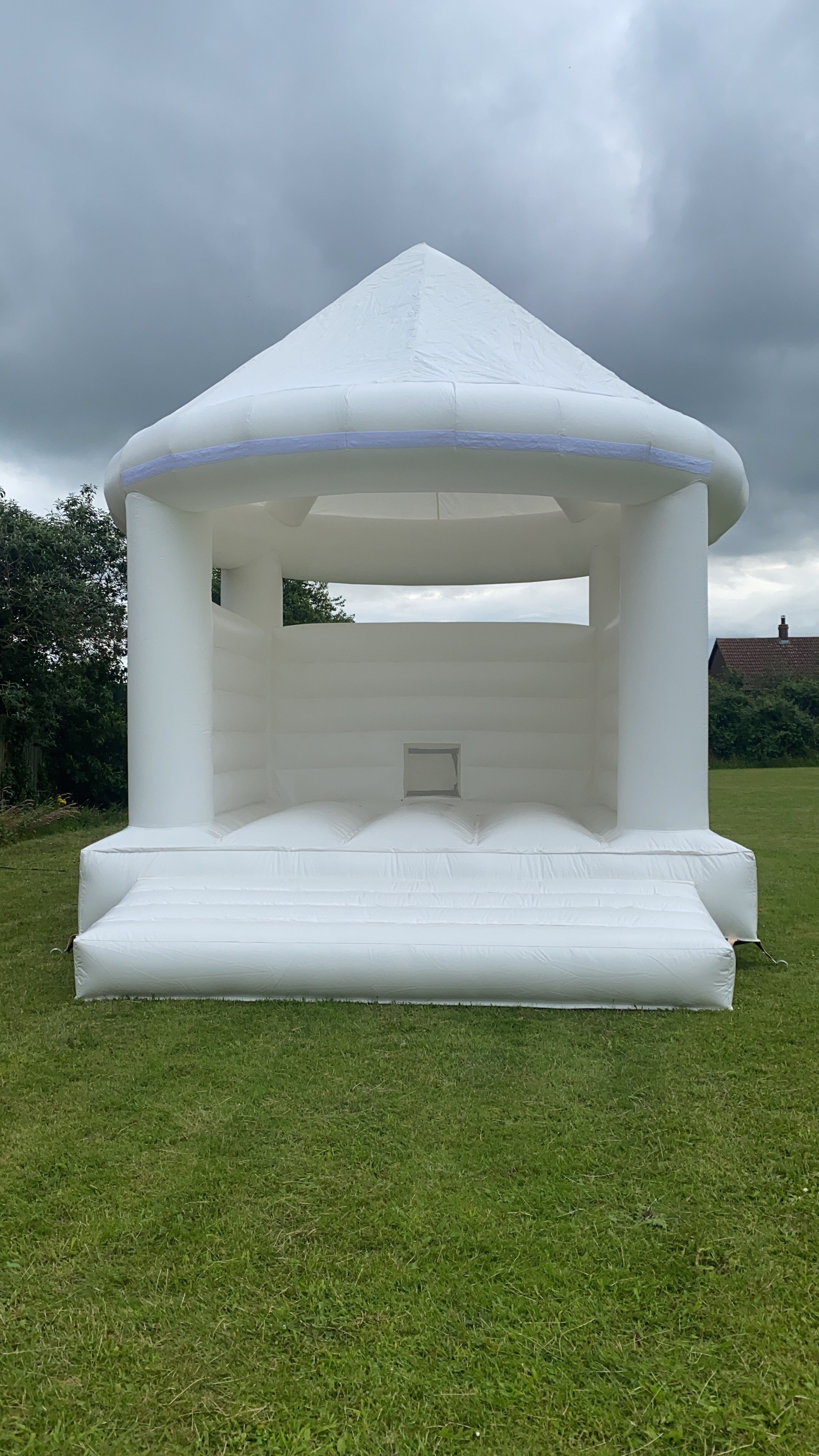 15ft x 18ft Large White Castle - Hire in Colchester, Ipswich, Braintree ...