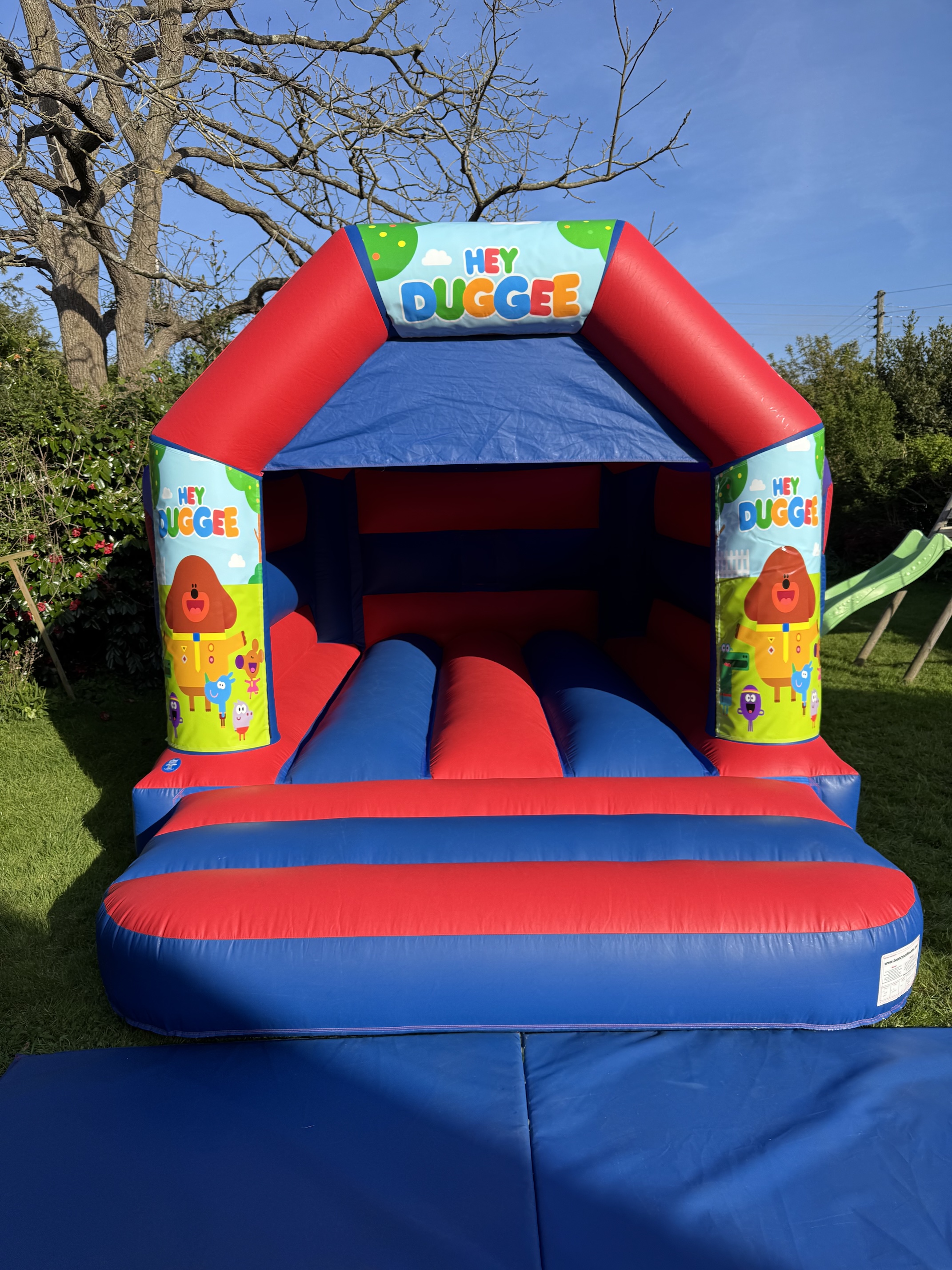 Bouncy Castles - Hire in North Devon | Barnstaple Bouncy Castles