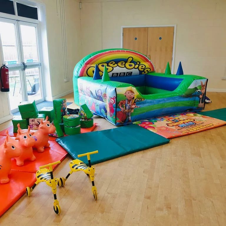 Cbeebies inflatable ball pond 6' x 8' and soft play - Bouncy castle and ...