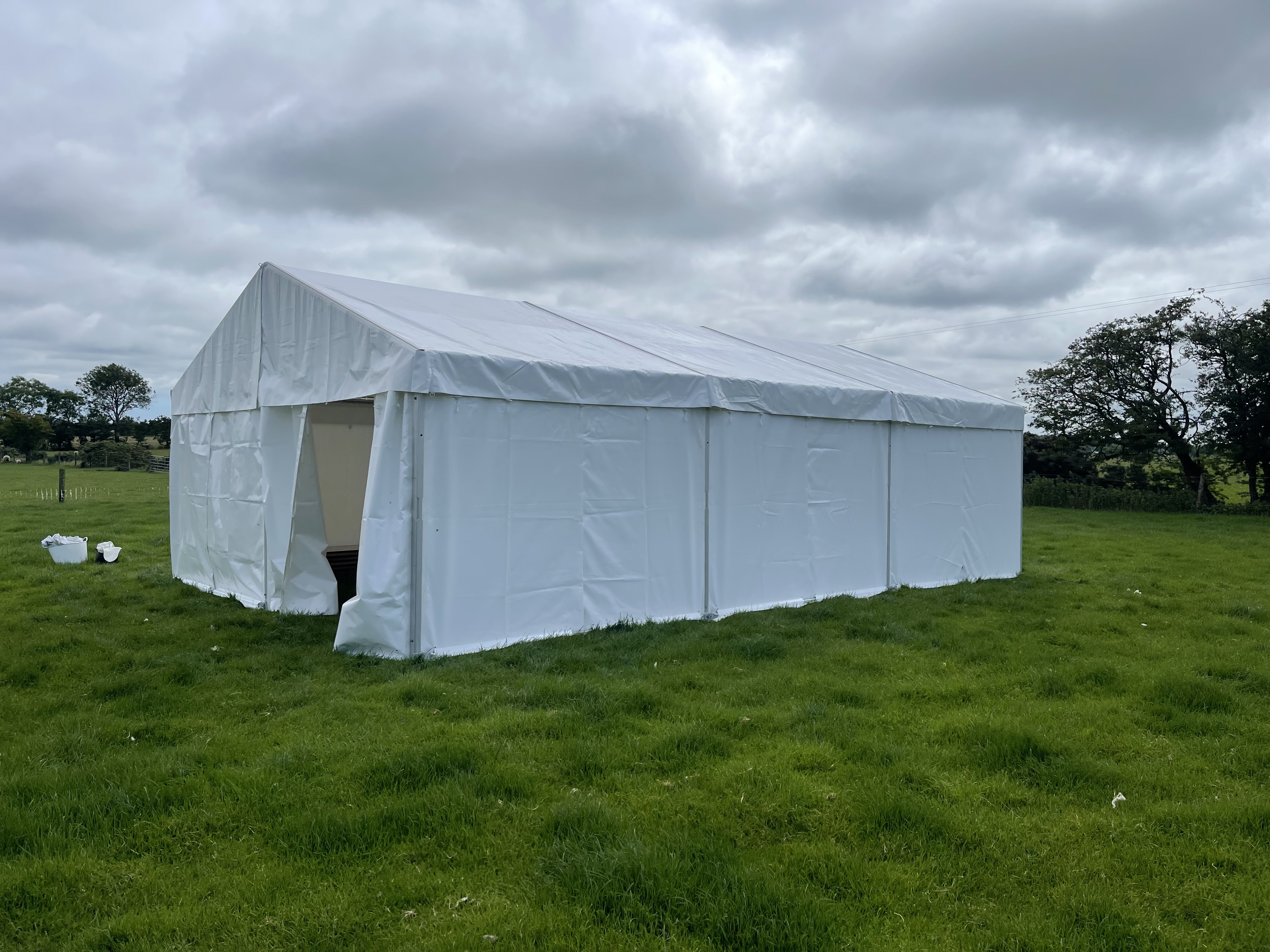 20ft x 30ft Marquee (Frame Only) - SuperBounce Bouncy Castle & Marquee ...
