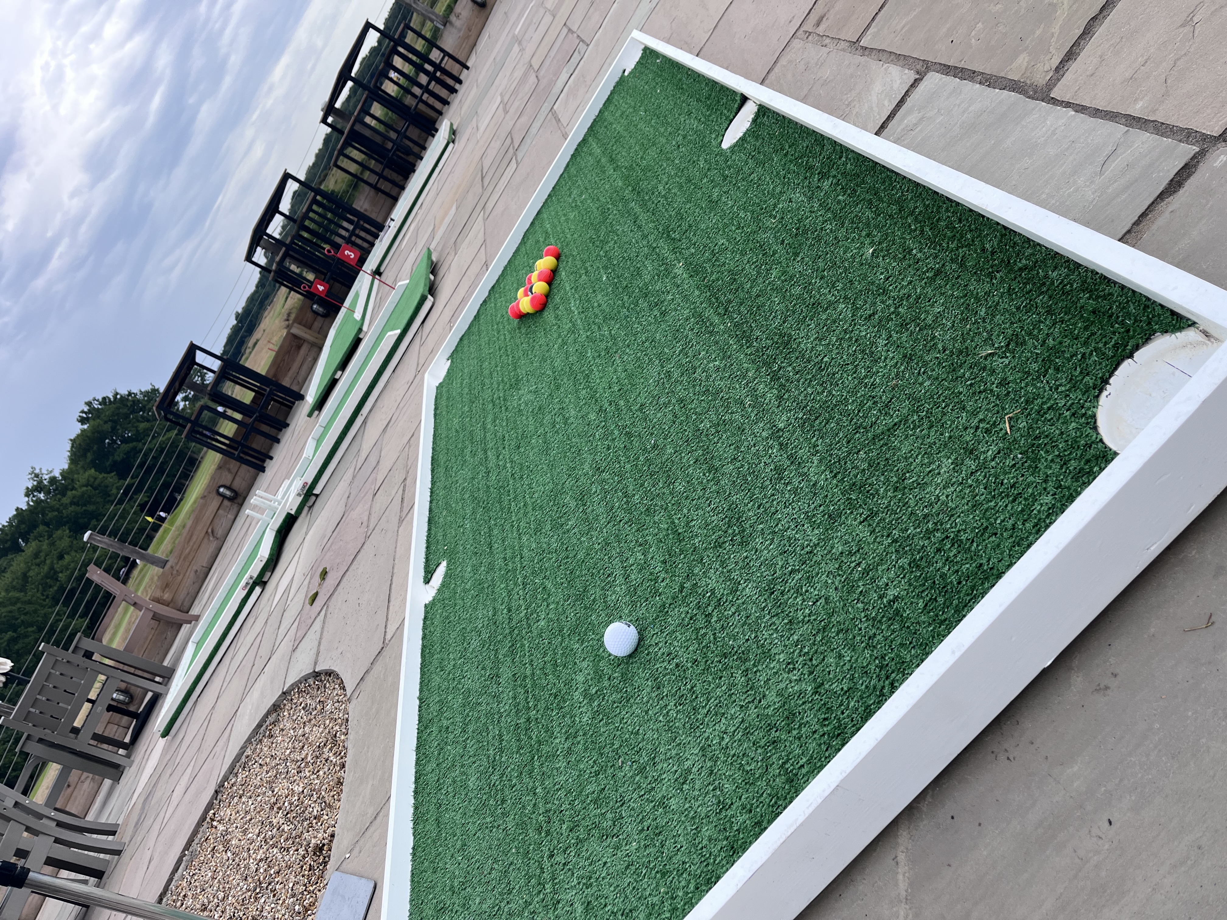 b2 8x4ft mini crazy golf pool table - Hire in Ashford | Sk events hire