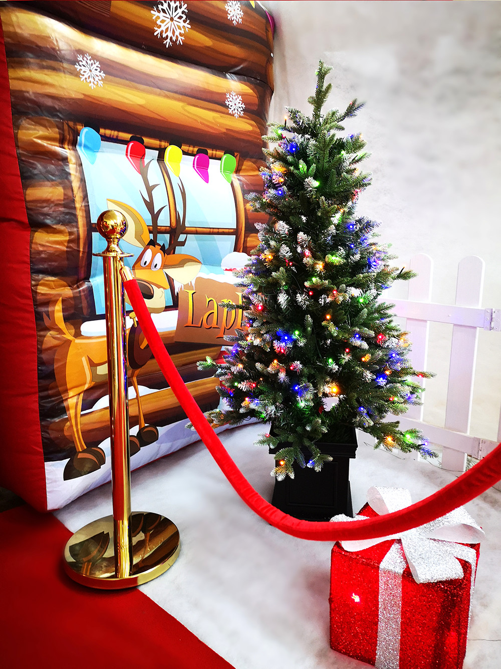 Gold Christmas Grotto Package - Inflatable, Bouncy Castle ...