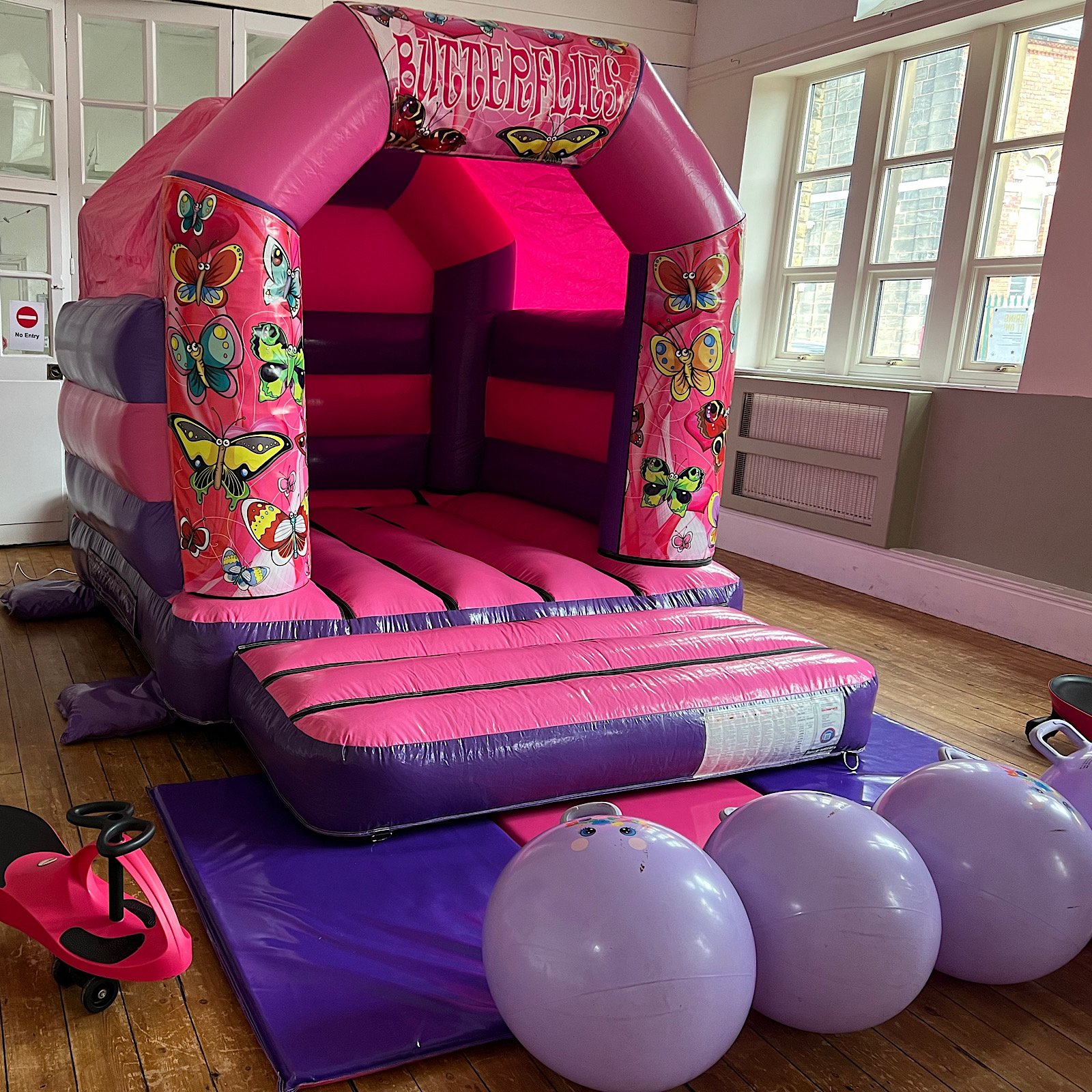 Premium Inflatables Phoenix Centre Bouncy Castle Soft Play Wakefield