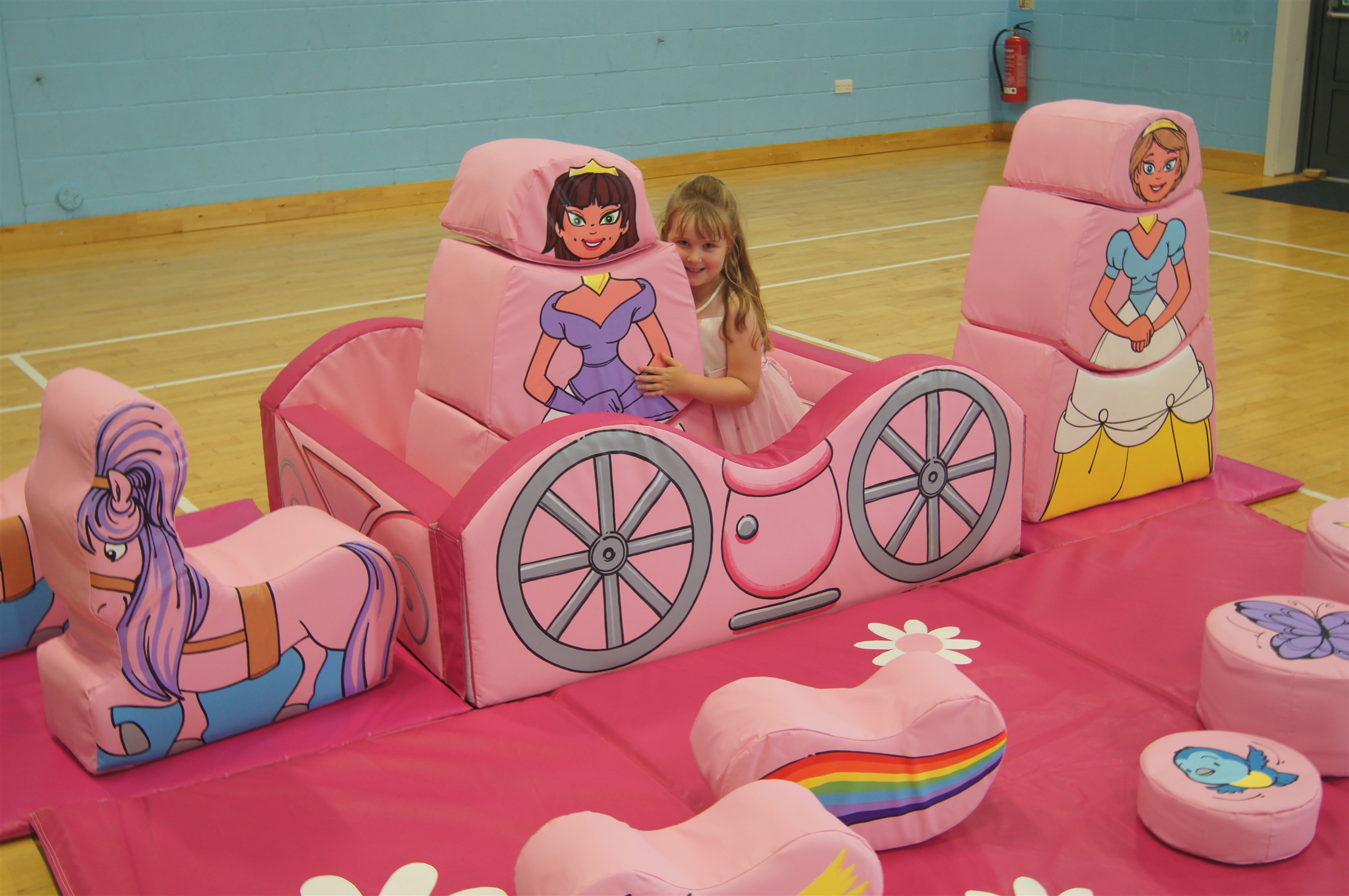 Pink Princess Soft Play & Carriage Ball Pond - Bouncy Castle Hire in ...