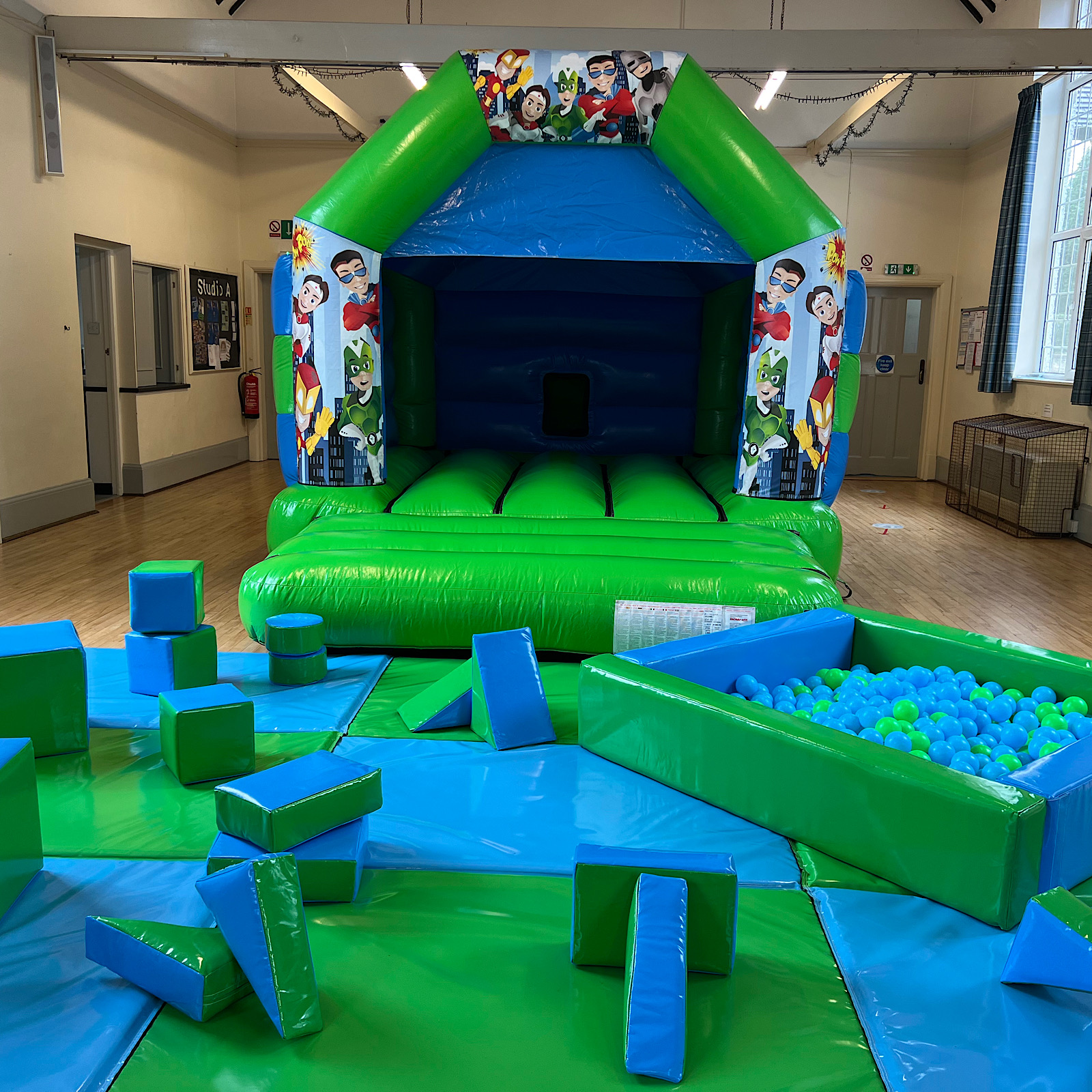 Superheroes Themed Parties - Bouncy Castle Hire in Leeds, Wakefield ...