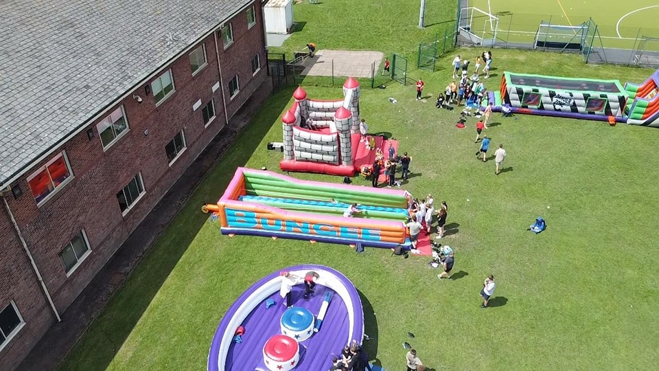 Bungee Fun Run - Bouncy Castle Hire in Pembrokeshire, Milford Haven ...