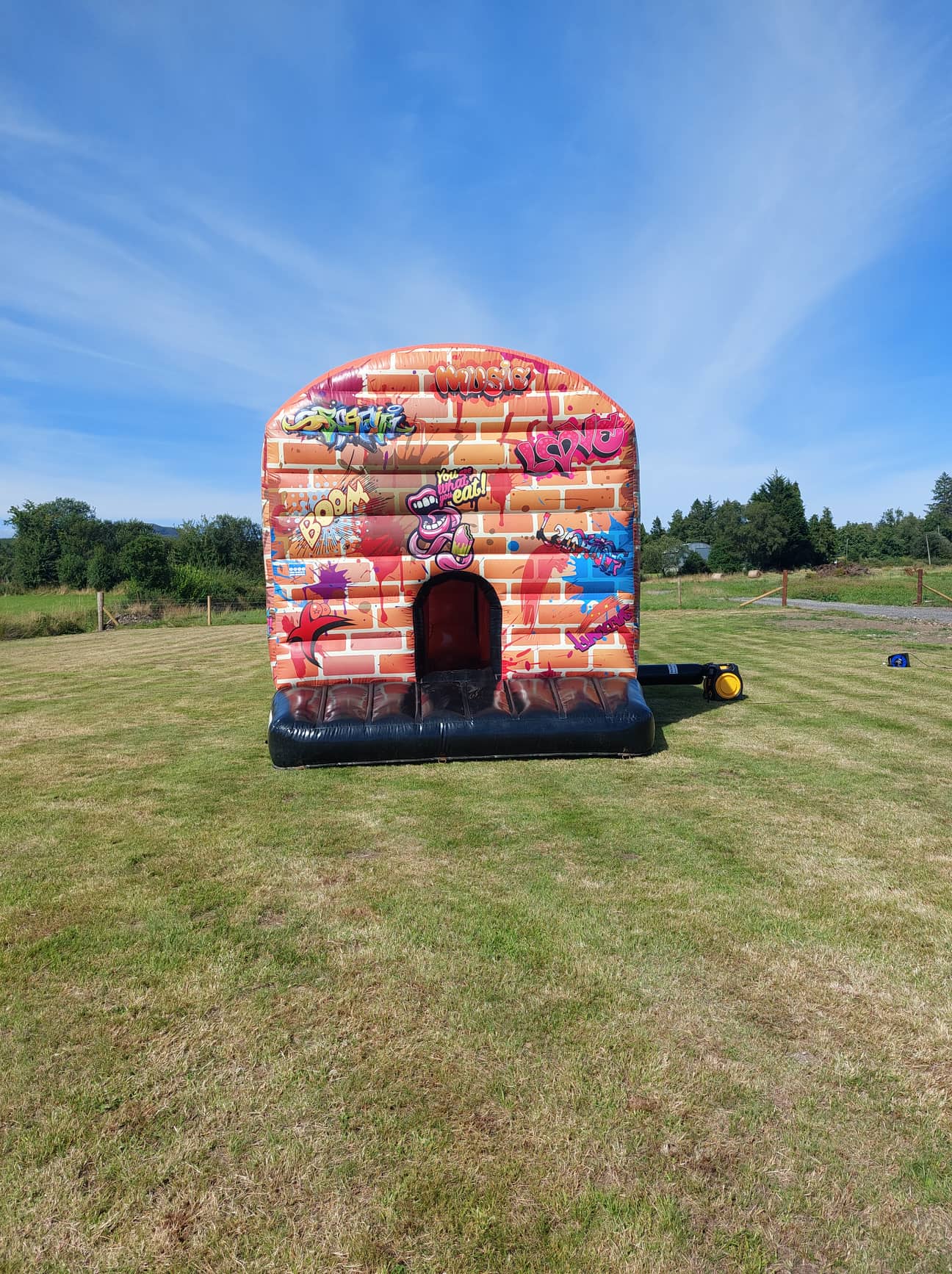 Graffiti Obstacle - Hire in cavan | cassidy castles