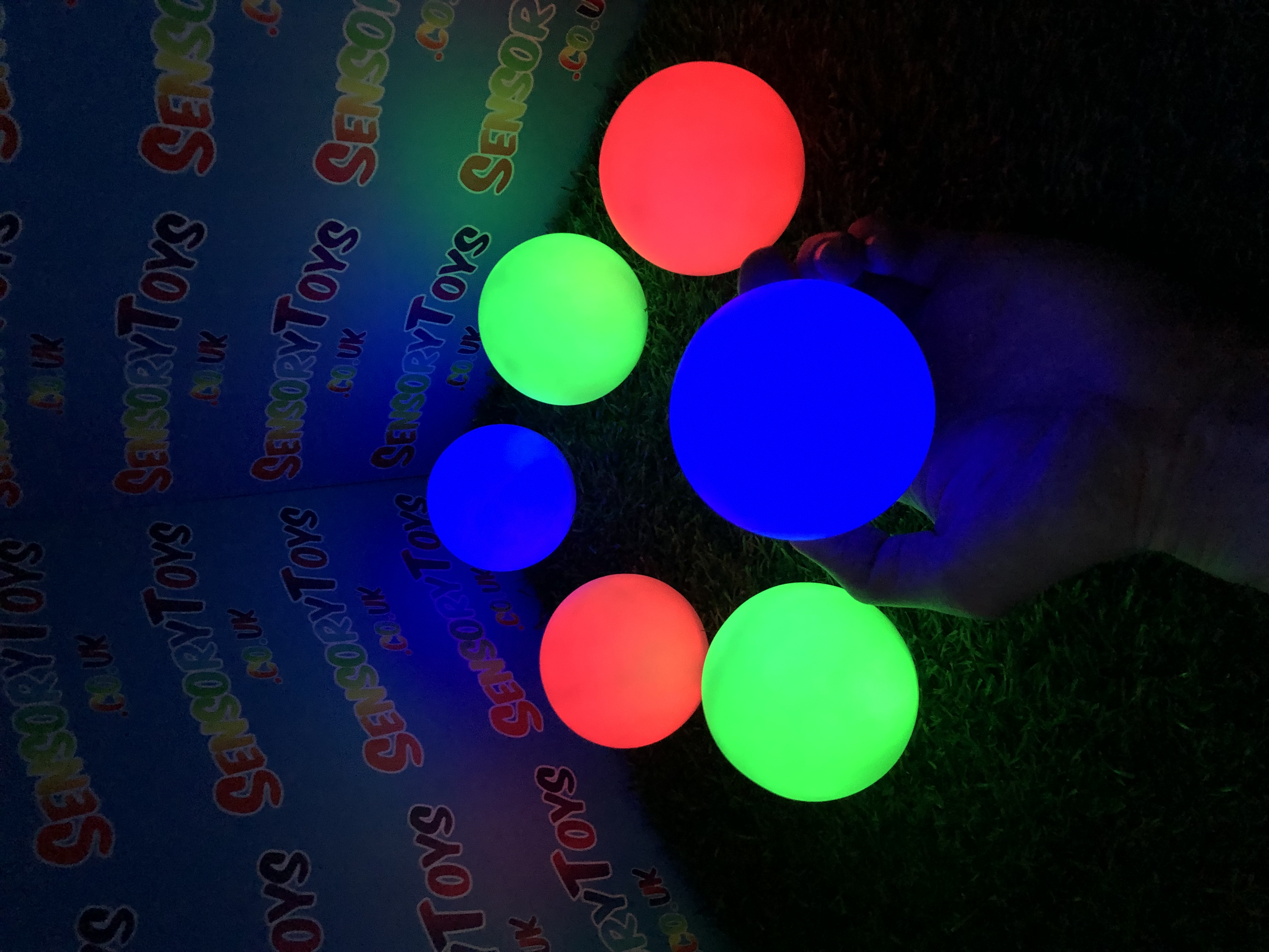 Light Up Sensory Sphere - Free Sensory Toys | Online Toy Shop | Popular ...