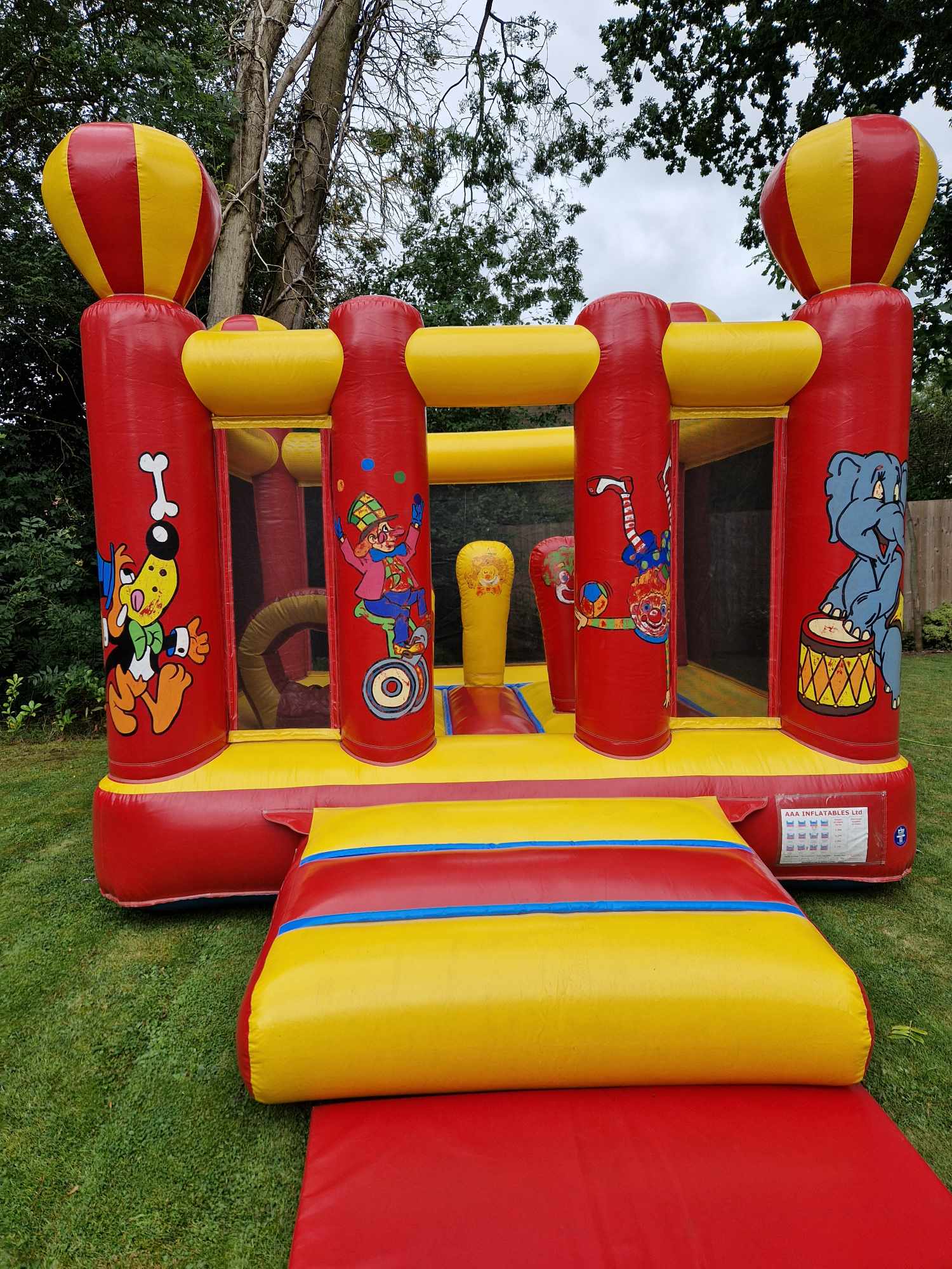 Bouncy Castles - Hire in Lincoln