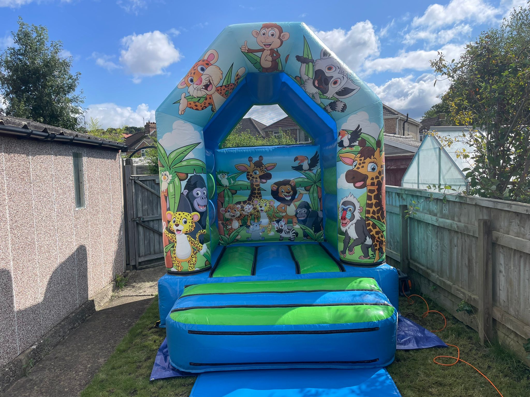 Nicebounce Jungle Castle 8ft x 10ft