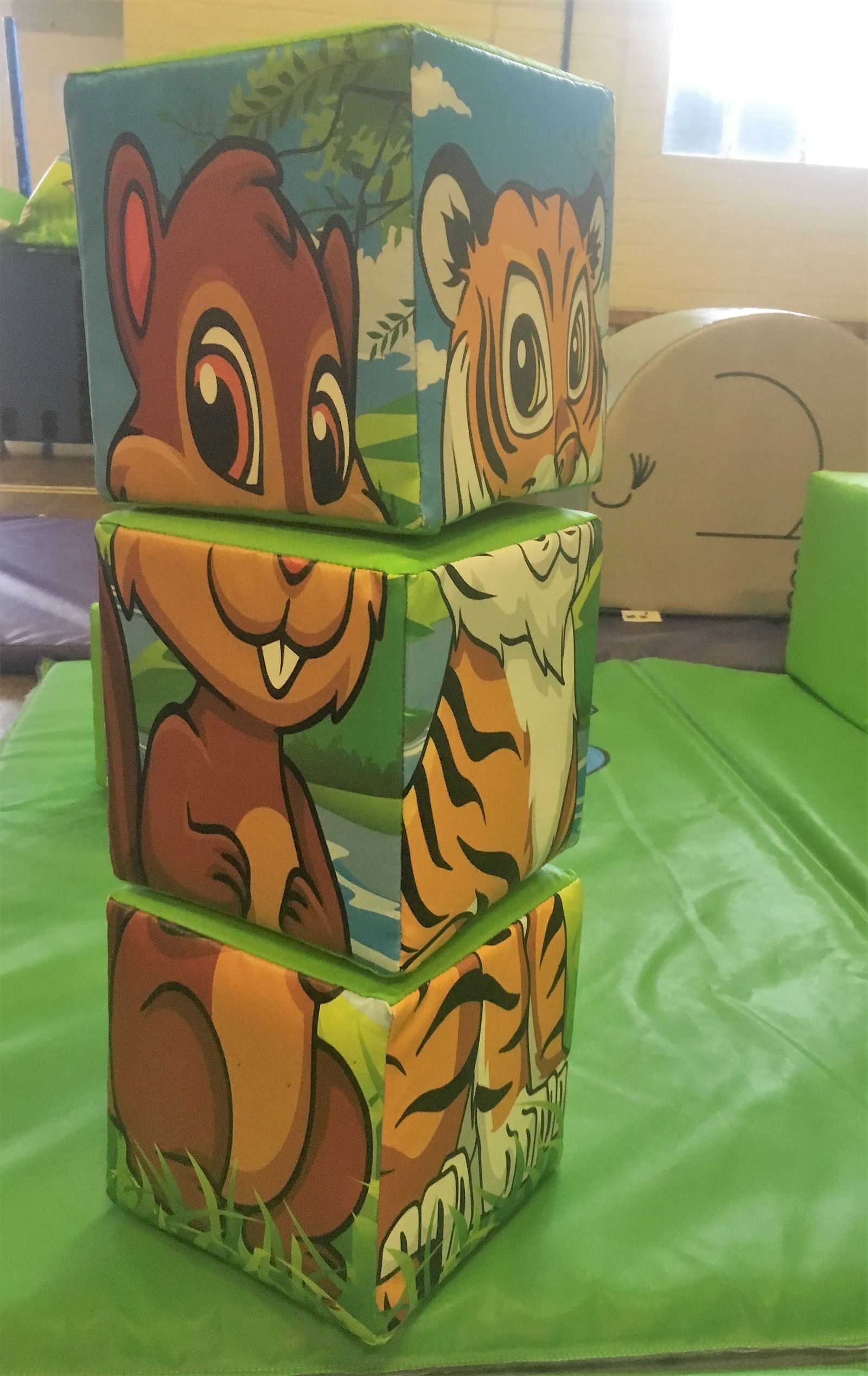 BOUNCY CASTLE HIRE IN WELLING, SIDCUP, BEXLEY, DARTFORD, BEAN