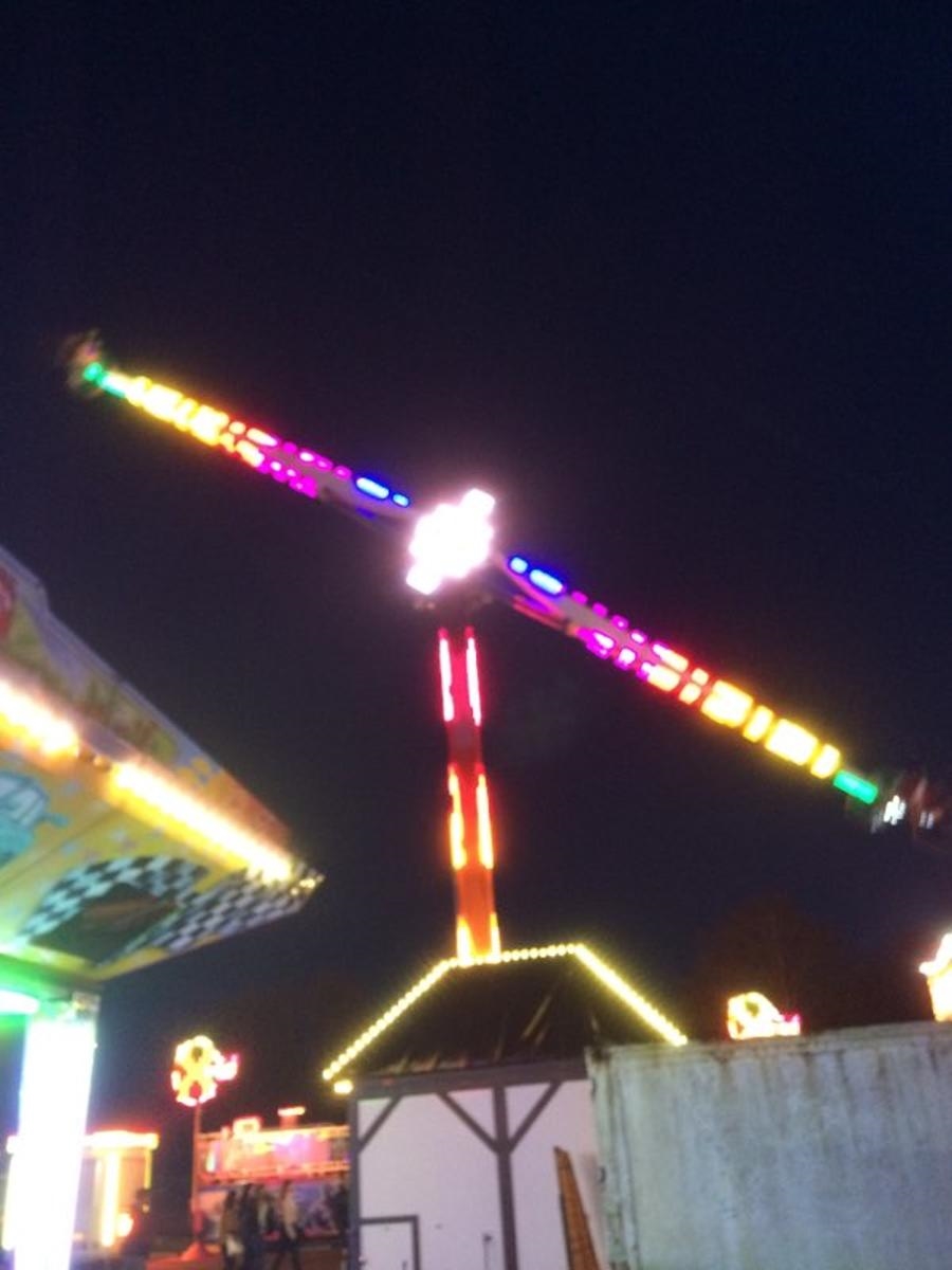 Xtreme Booster - Bouncy Castle Hire, Fairground Attractions and Photo ...