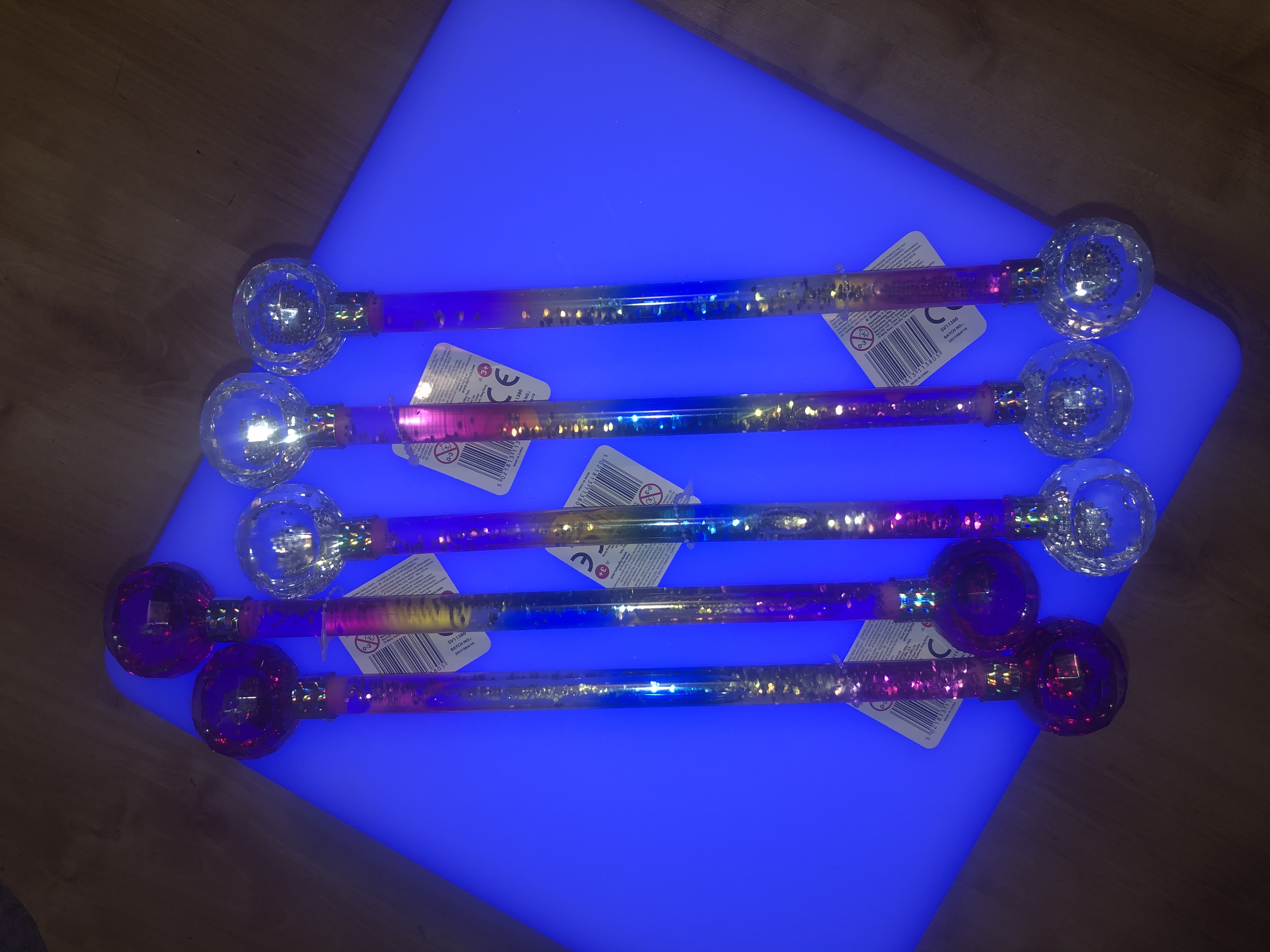 Glitter Baton - Free Sensory Toys | Online Toy Shop | Popular Sensory ...
