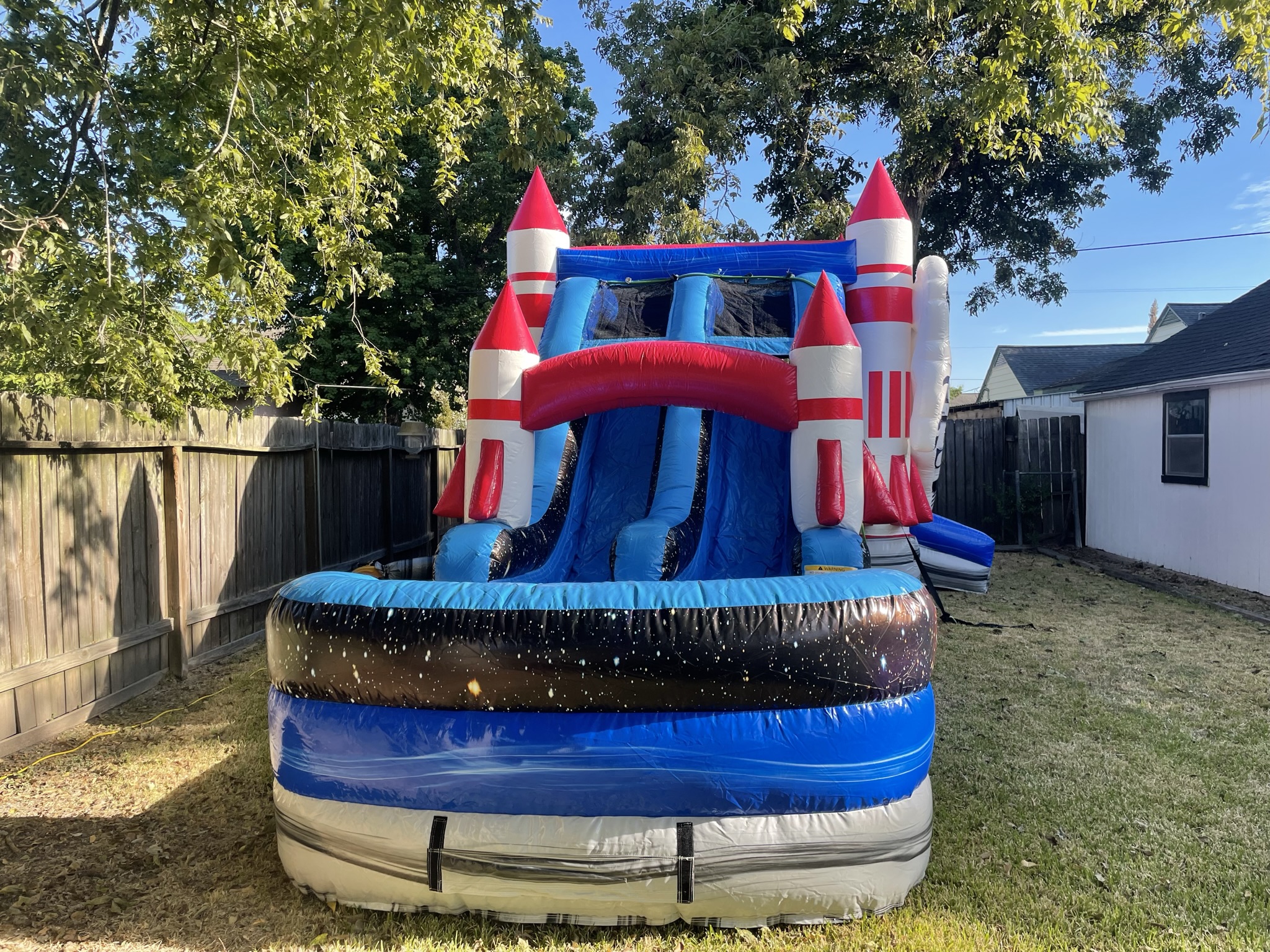 Galaxy Moon Bounce With Slide - Party Rentals in Tx | Jump and splash ...