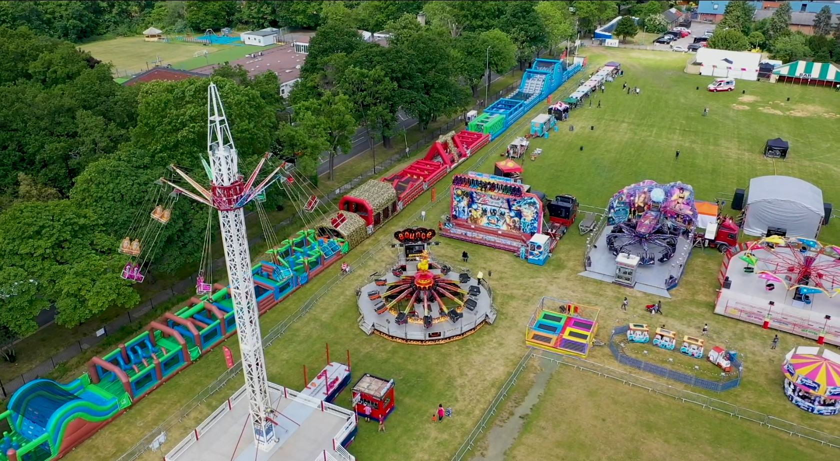 Inflatable Obstacle Course Hire - The Labyrinth Challenge - Hire in UK ...