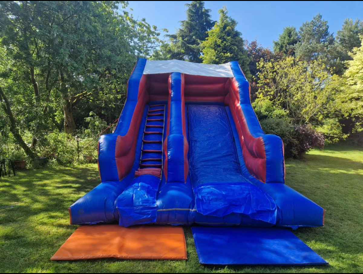 Big slide - Hire in York and surrounding | BIG N BOUNCY CASTLE HIRE
