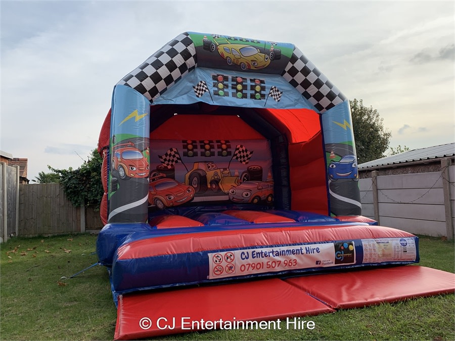 Inflatable Package - Bouncy Castle Hire in Nottingham