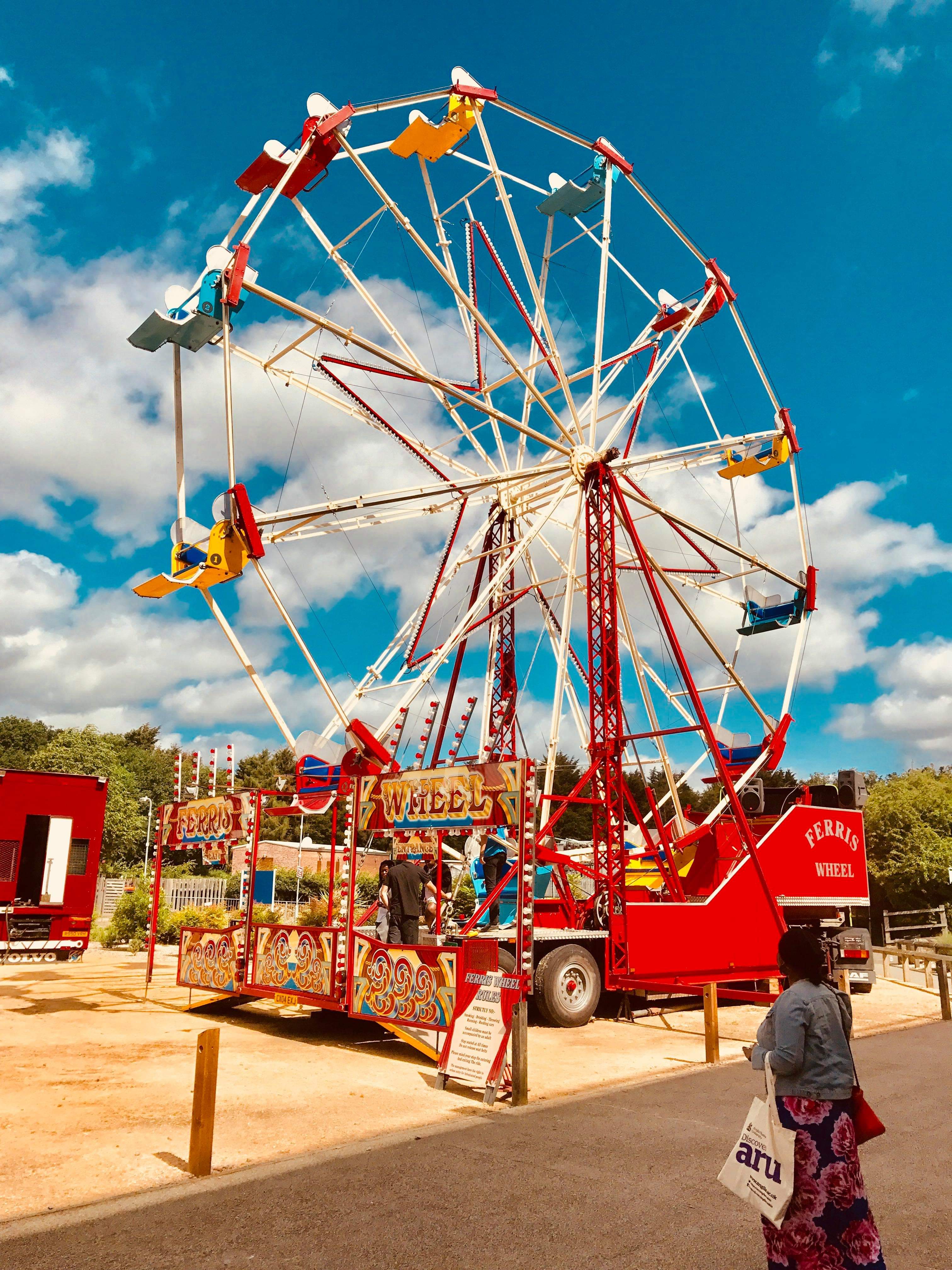 Funfair Rides | Fairground Hire UK | Nationwide Amusements