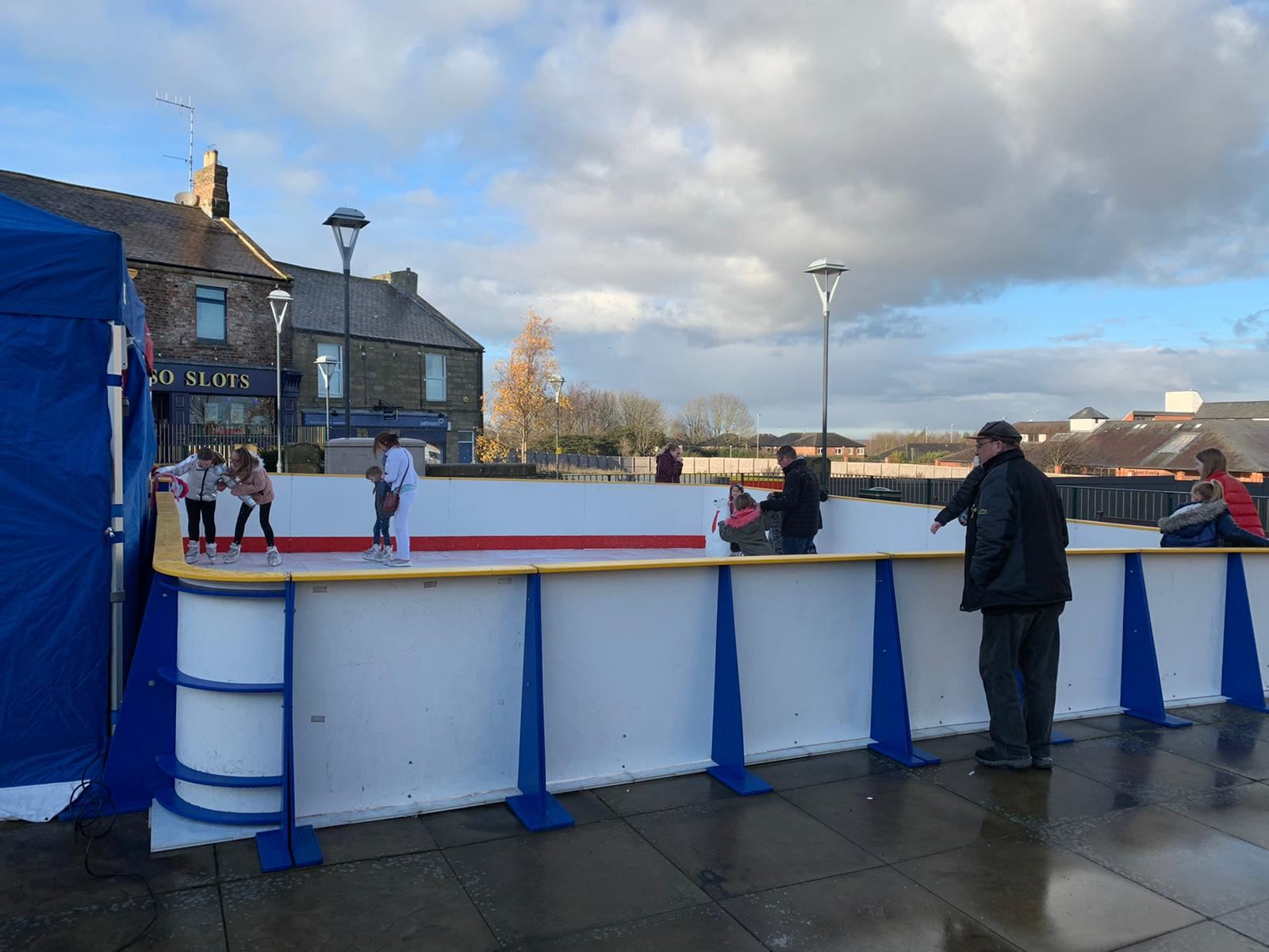 Ice Rink Hire ,Outdoor Ice Skating Rink Hire Essex, London, UK