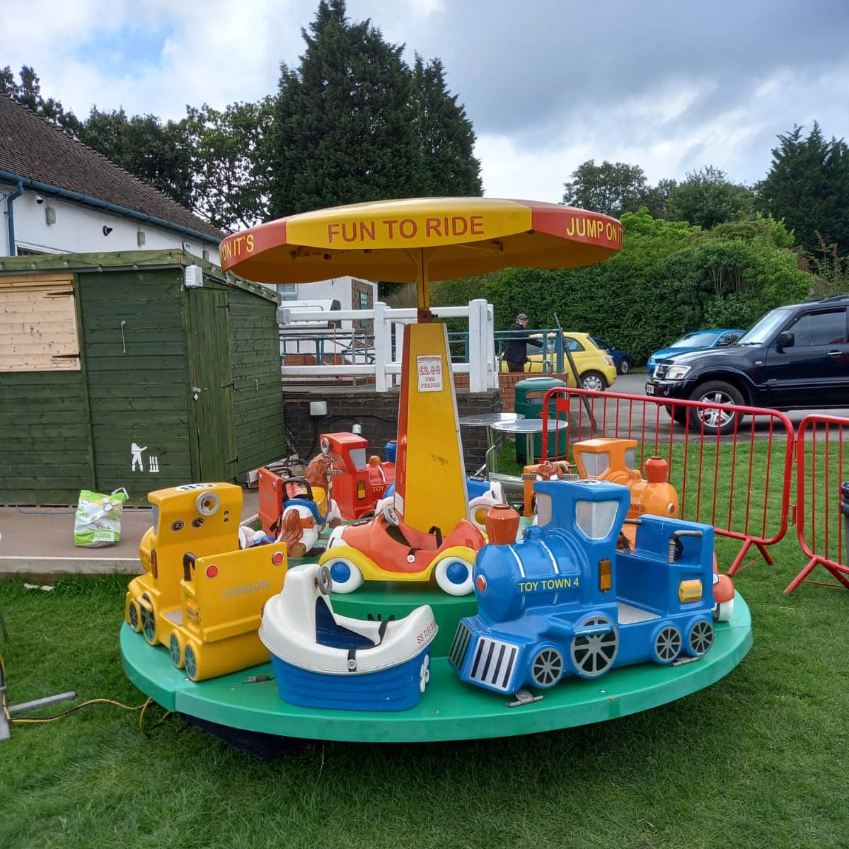Fair Rides - Bouncy Castle Hire in Birmingham