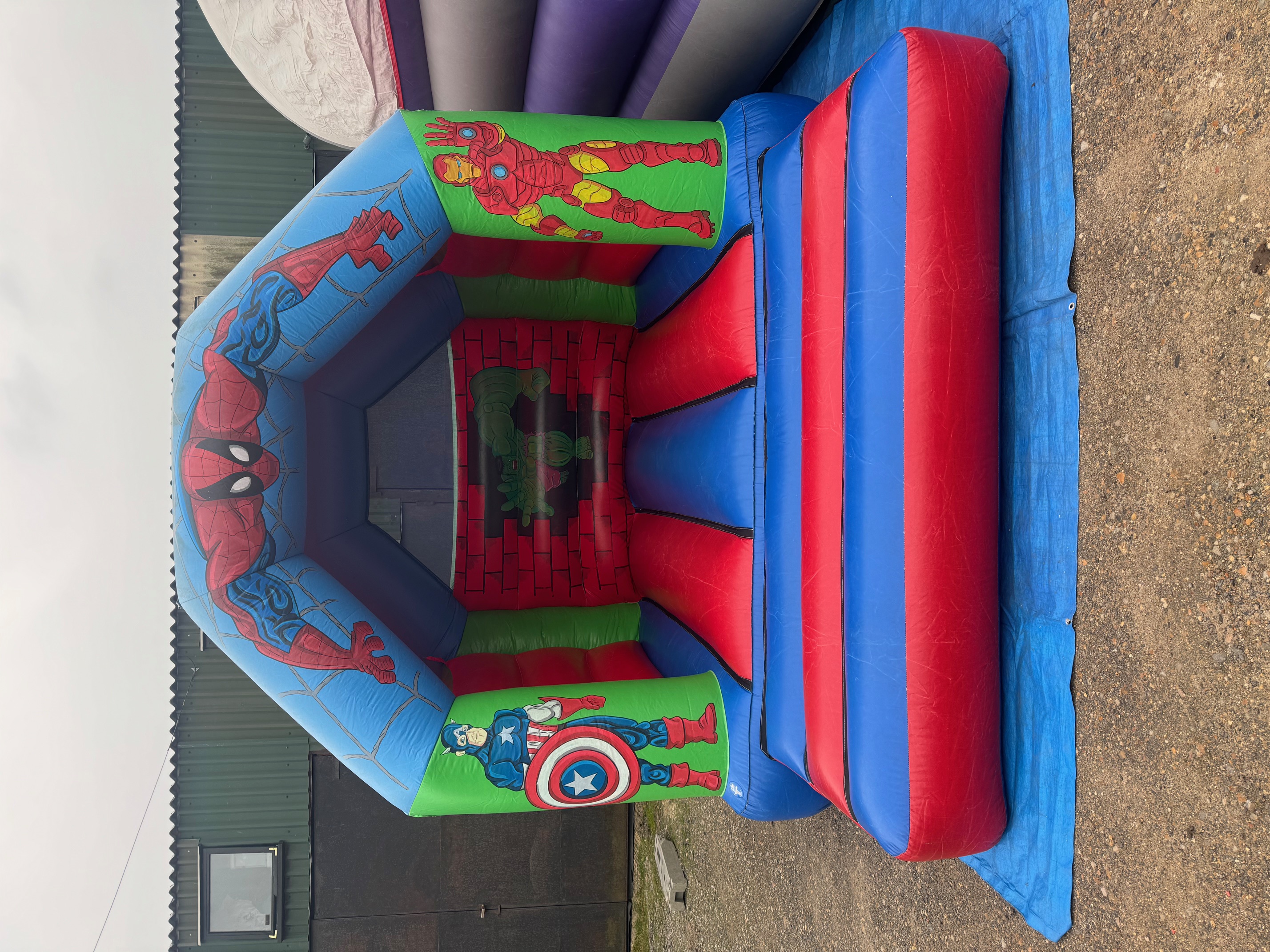 Bouncy Castles - Bouncy Castles Hire in Ashtead | Bounce and Play Surrey