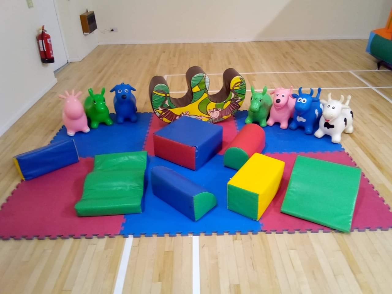 Monkey Rocker & Hopper Soft Play - Hire in Lincoln | Lincs bounce