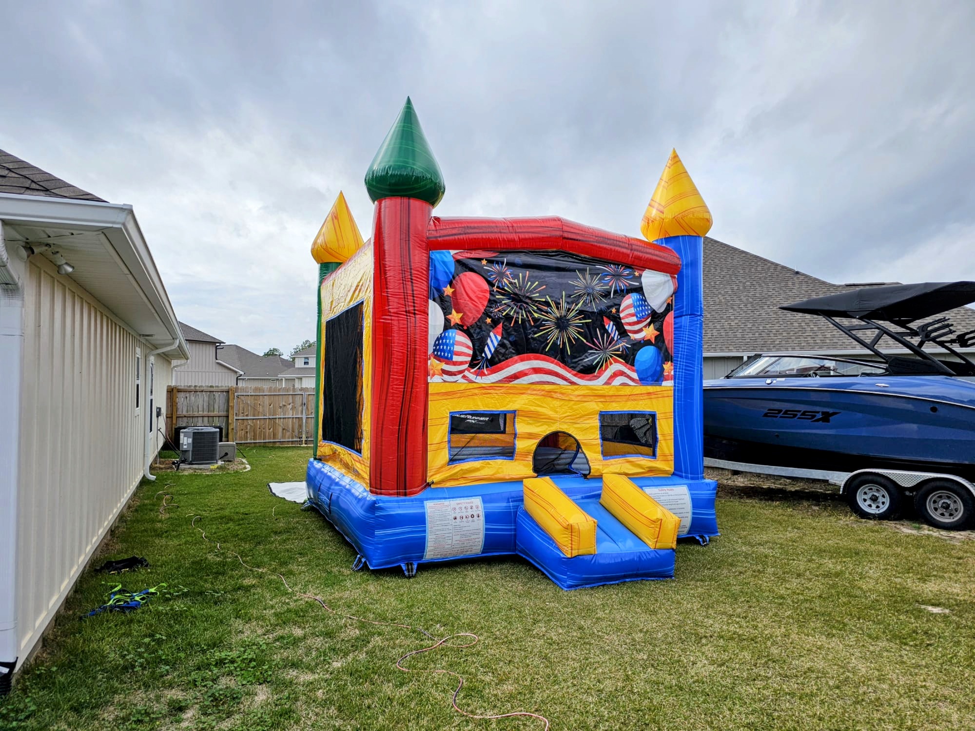 The Star Spangled Bouncer (DRY) - Bounce House Hire in FL | JT Jumpers, LLC