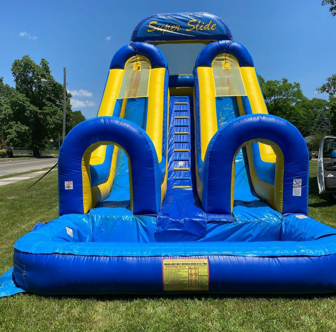 22ft Double Lane Super Water Slide - Hire in OH | Weeee Jumpin LLC