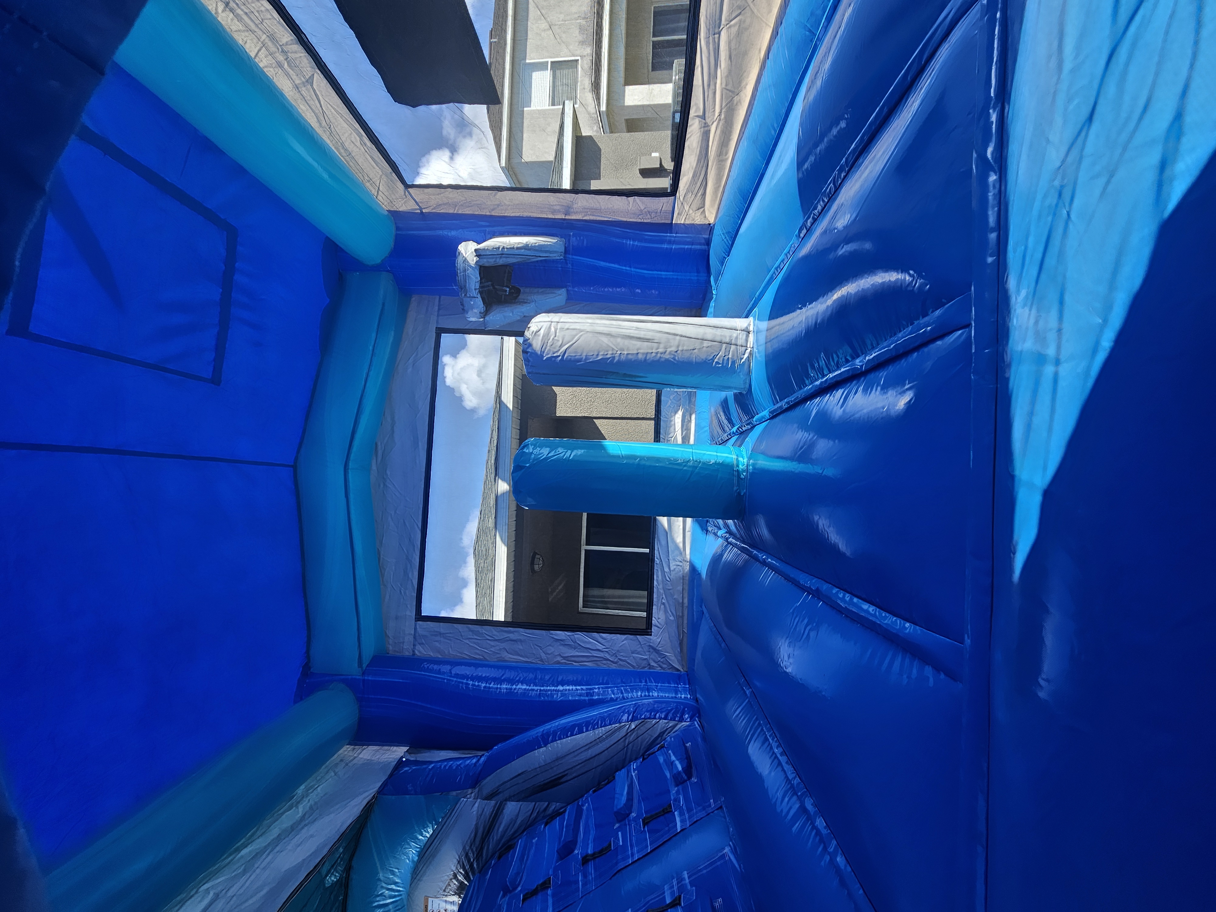 "Flippers fun in the sun" dual lane combo (WET/DRY) - Hire in Fl ...