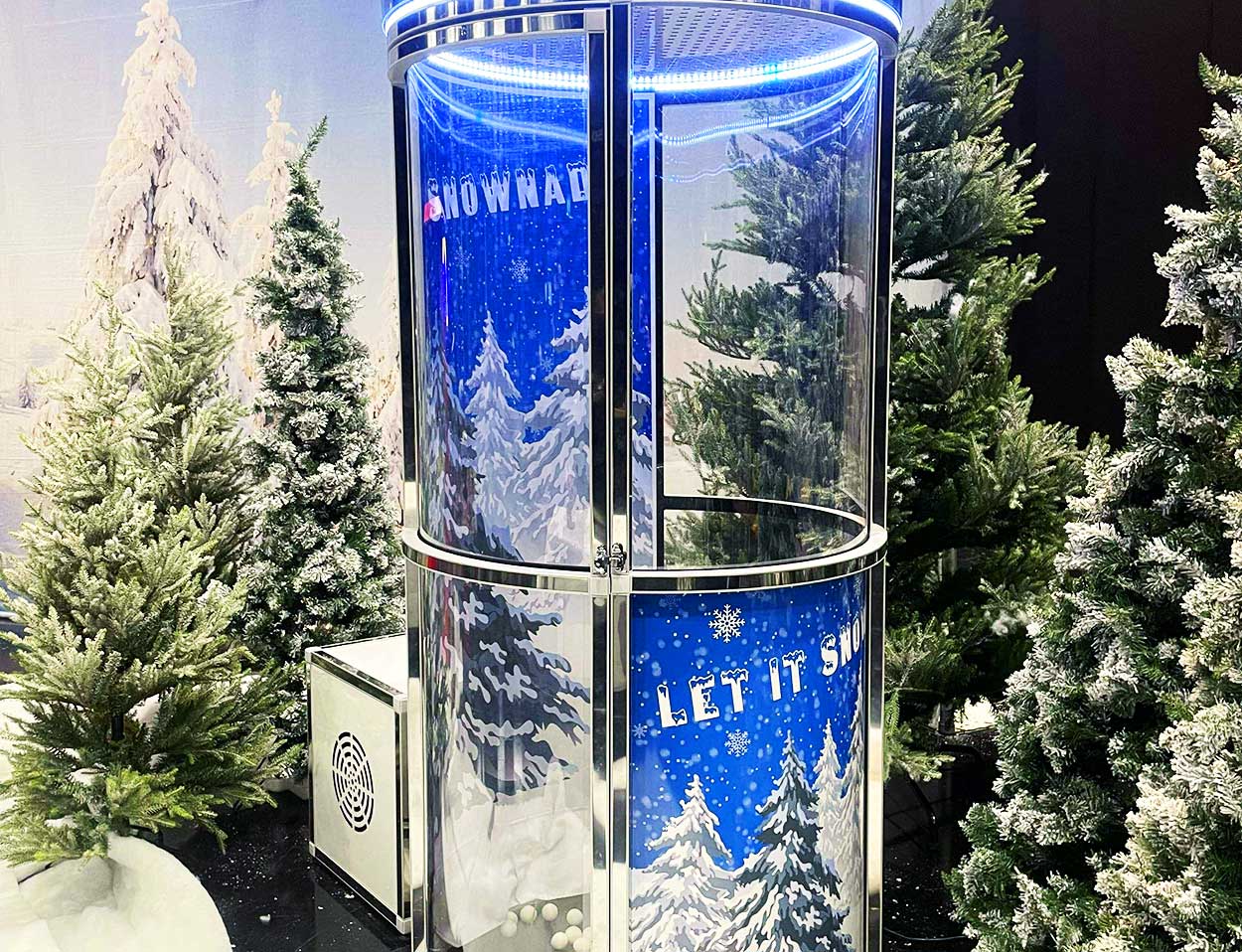 Snownado Christmas Grabber Hire | Nationwide Entertainment Hire