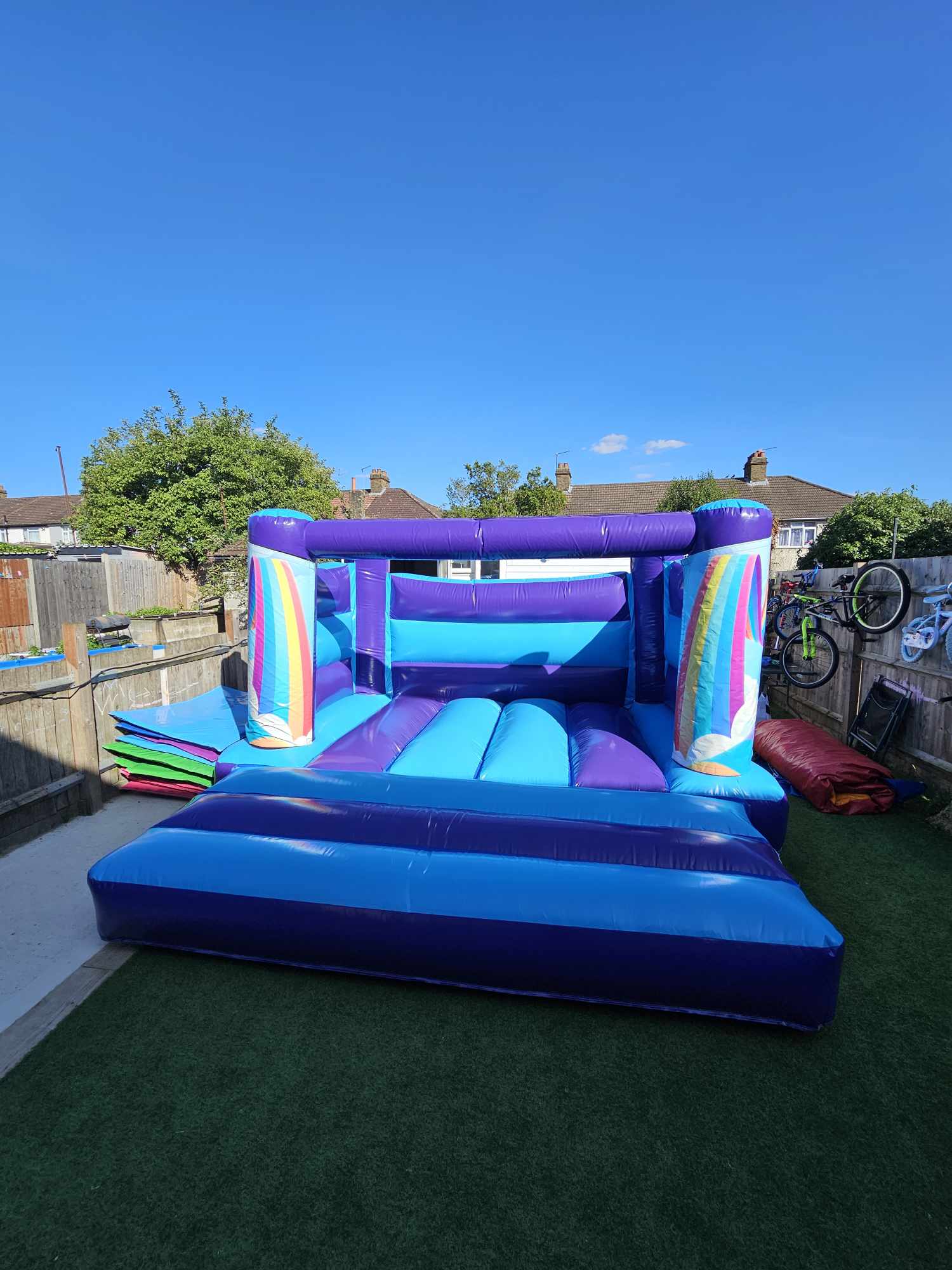 Low Height Castles - Inflatables Hire in London, greenwich , charlton ...