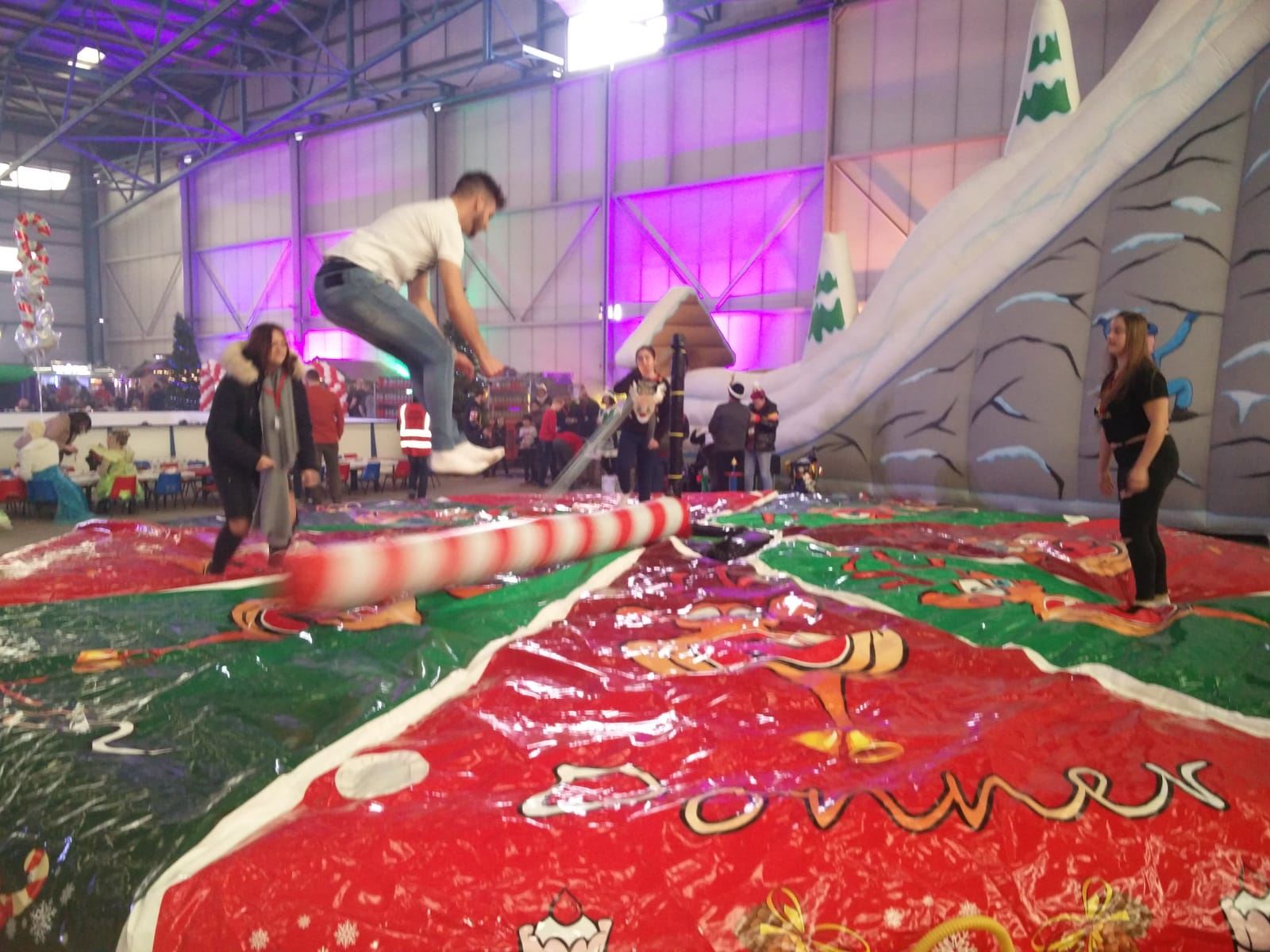 Total Wipeout Inflatable Hire,Last Man Standing Inflatable Hire,UK