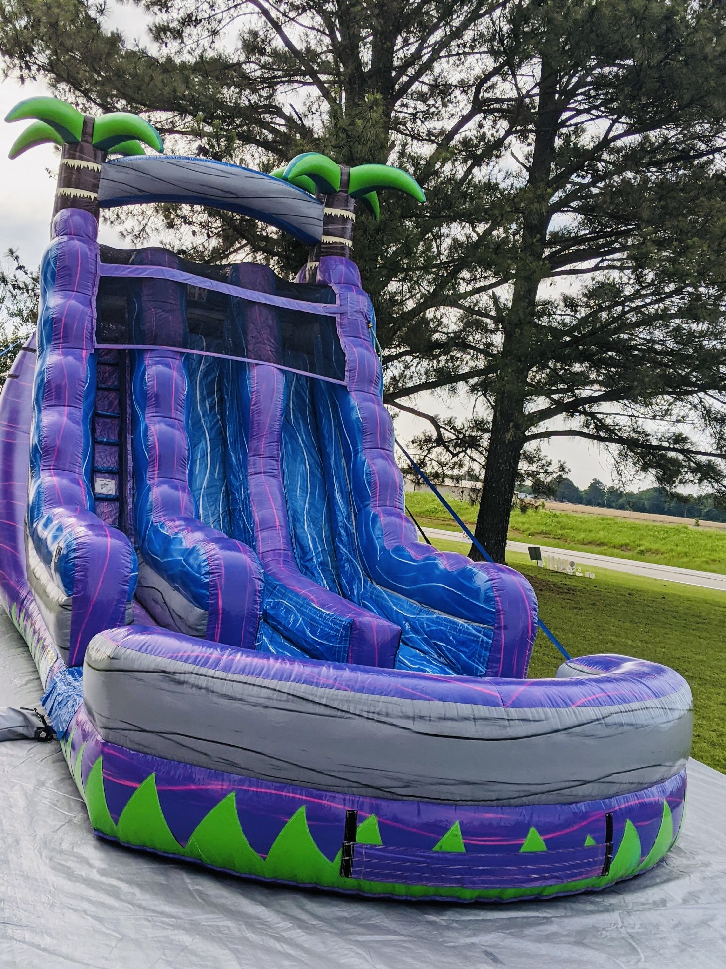 Purple Monster Water Slide - Hire in Ft. Towson, Broken Bow, Wright ...