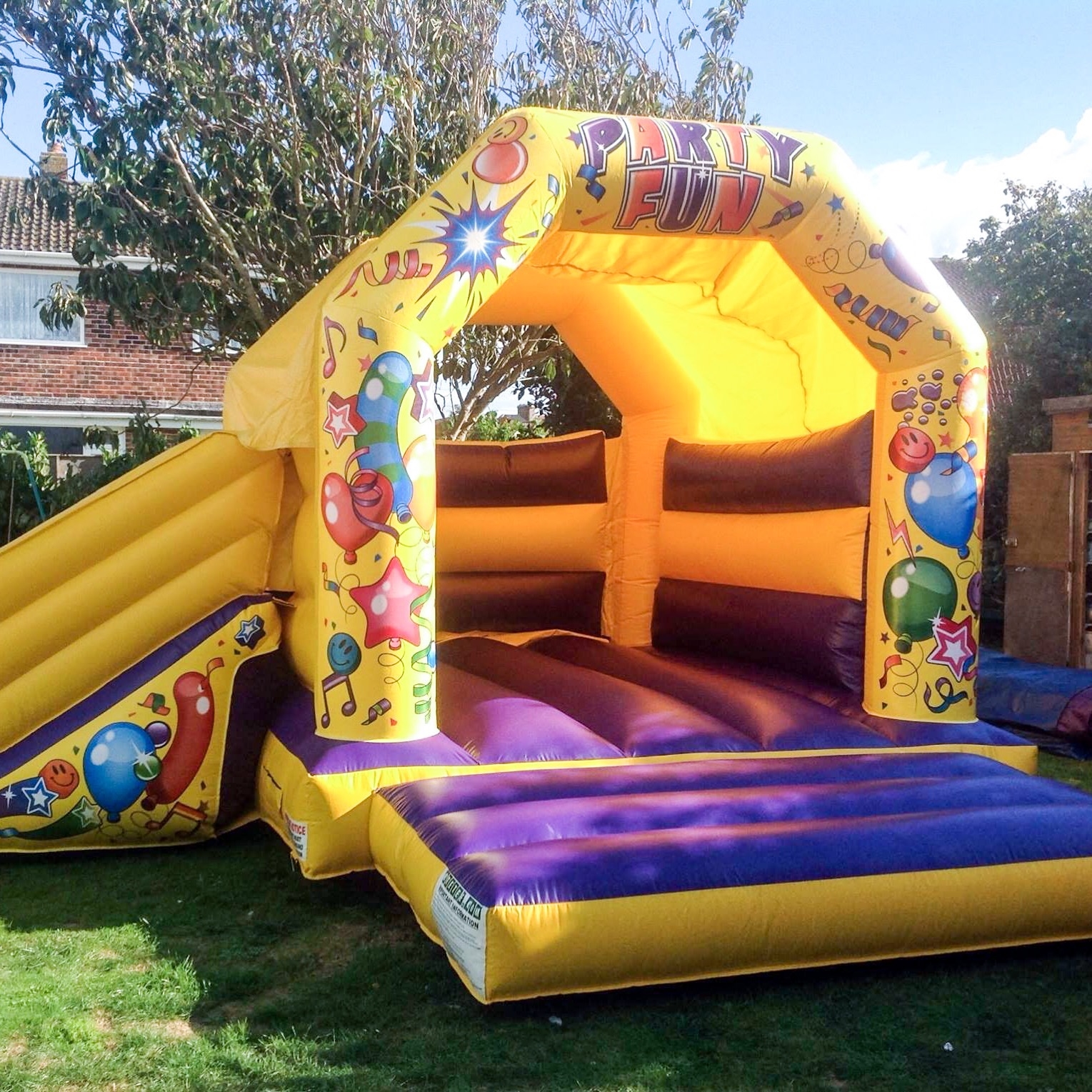 Bouncy Castle and Soft play Hire Chichester, Bognor, Selsey, Yapton
