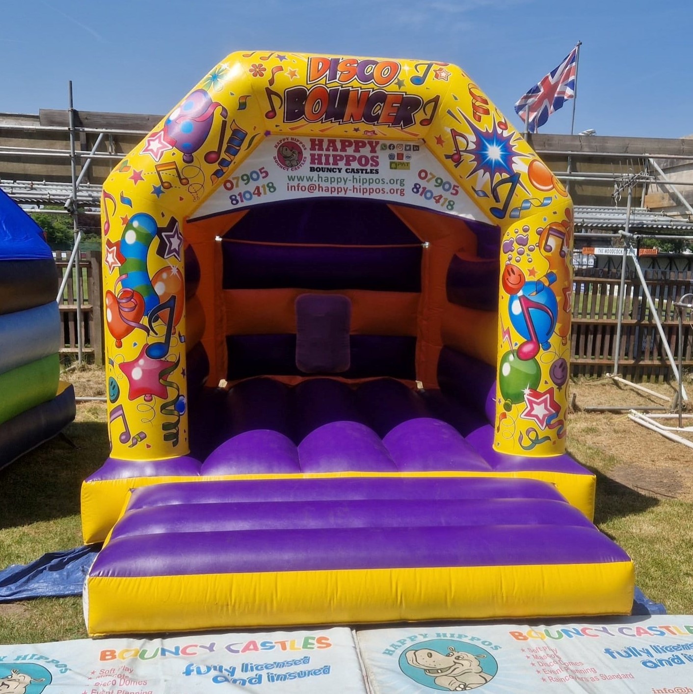 Bouncy Castles - Bouncy Castle Hire in London | Happy Hippos Bouncy Castles