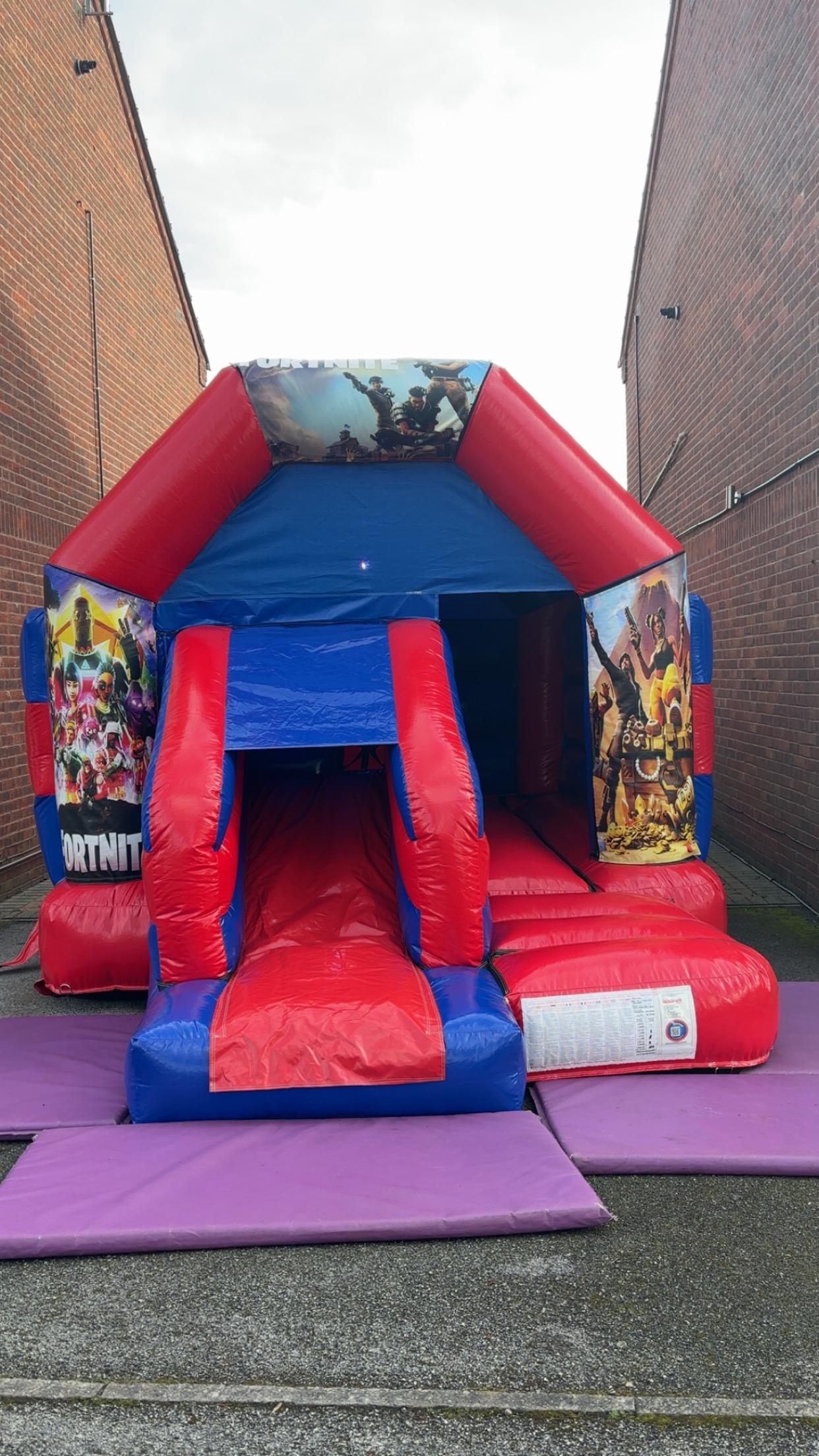 Fortnite slide combi castle hire in Nottingham - no deposit required