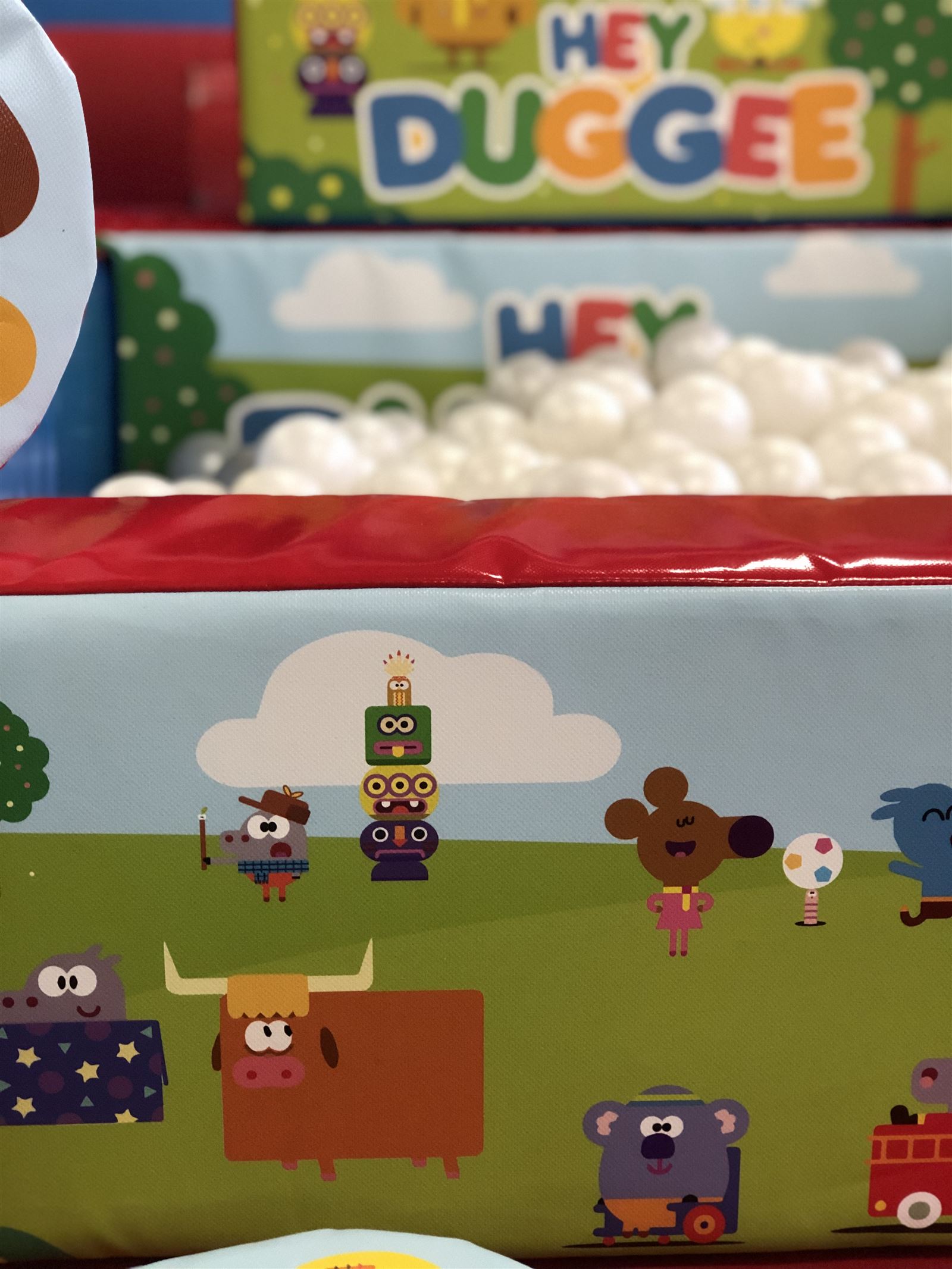 Hey Duggee Bouncy Castle & Soft Play Package - Bouncy Castle Hire in ...