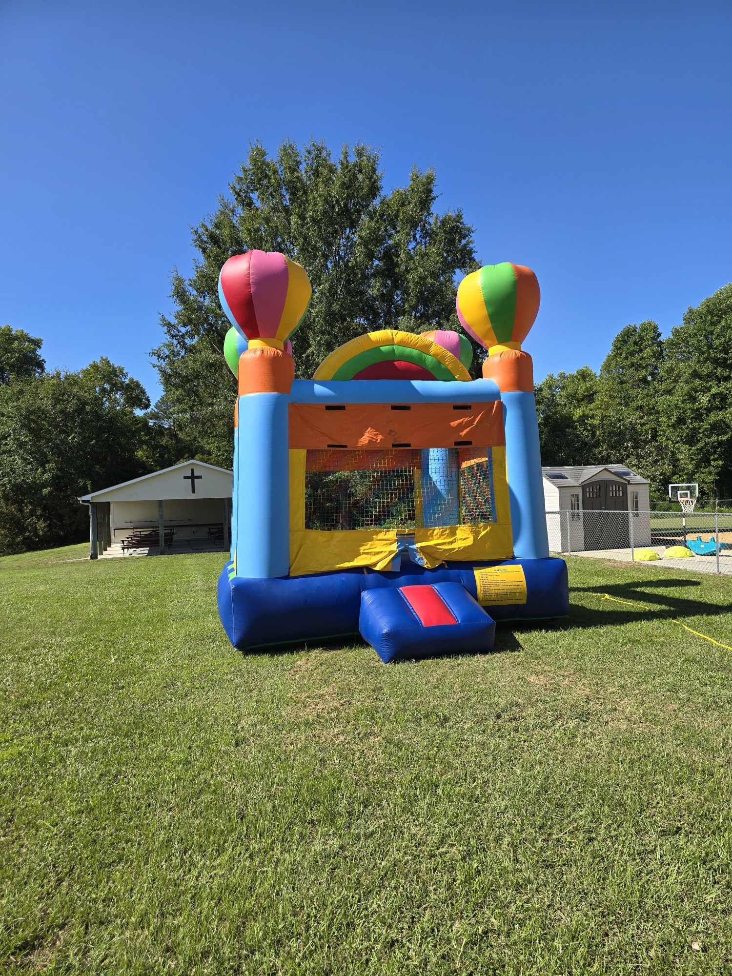 Bounce Houses - Hire in North Carolina | Backyard Inflatables & Rentals LLC