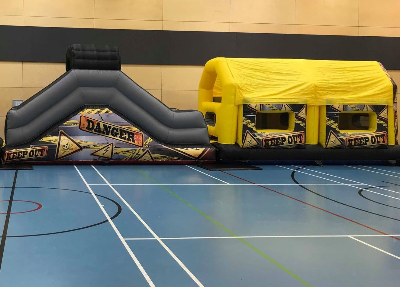 65ft 3-Part Obstacle Course – Solid Walls Danger