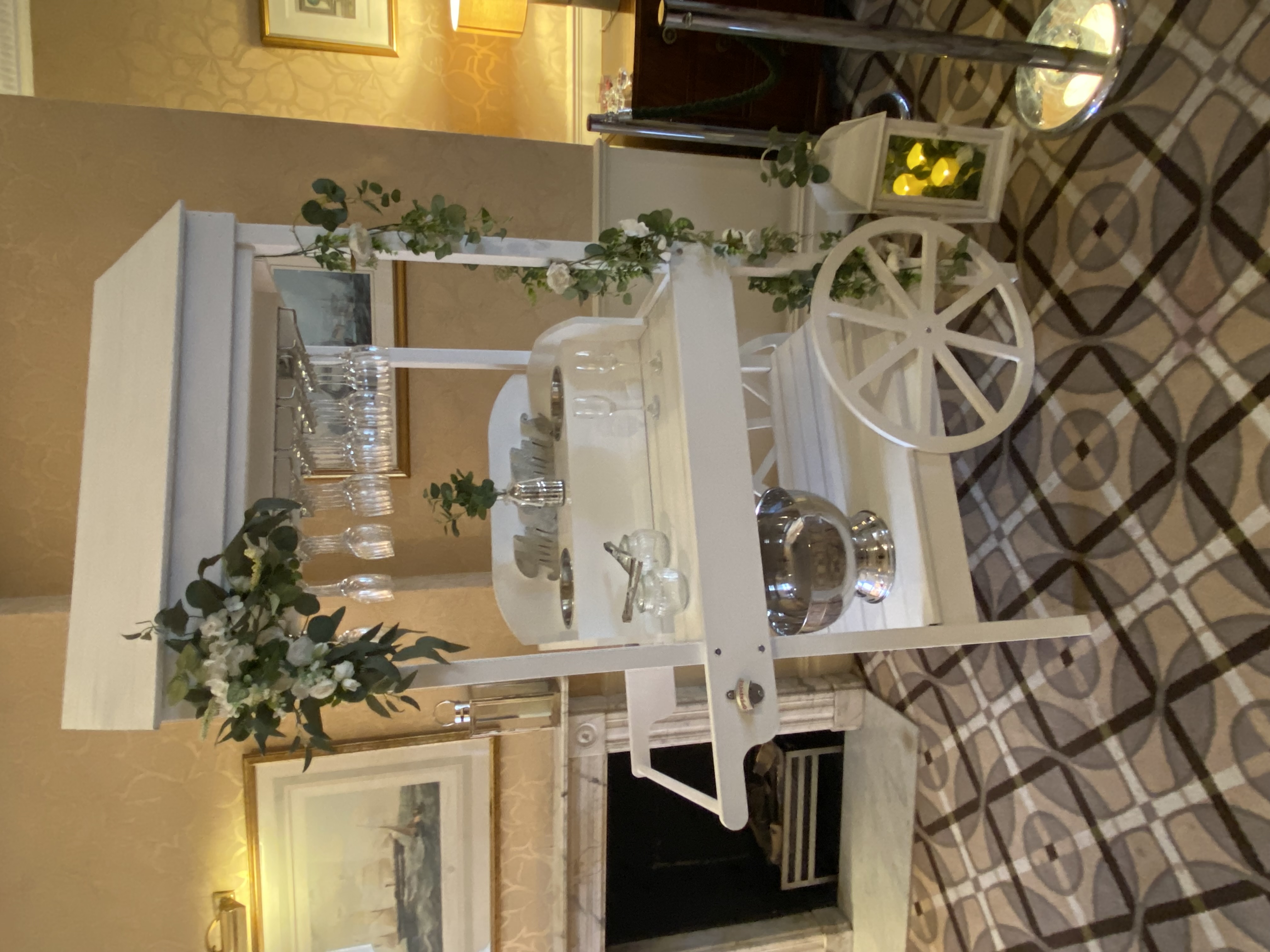 Wedding's - Hire, Balloon Displays, Bouncy Castle, Soft Play in Poole ...